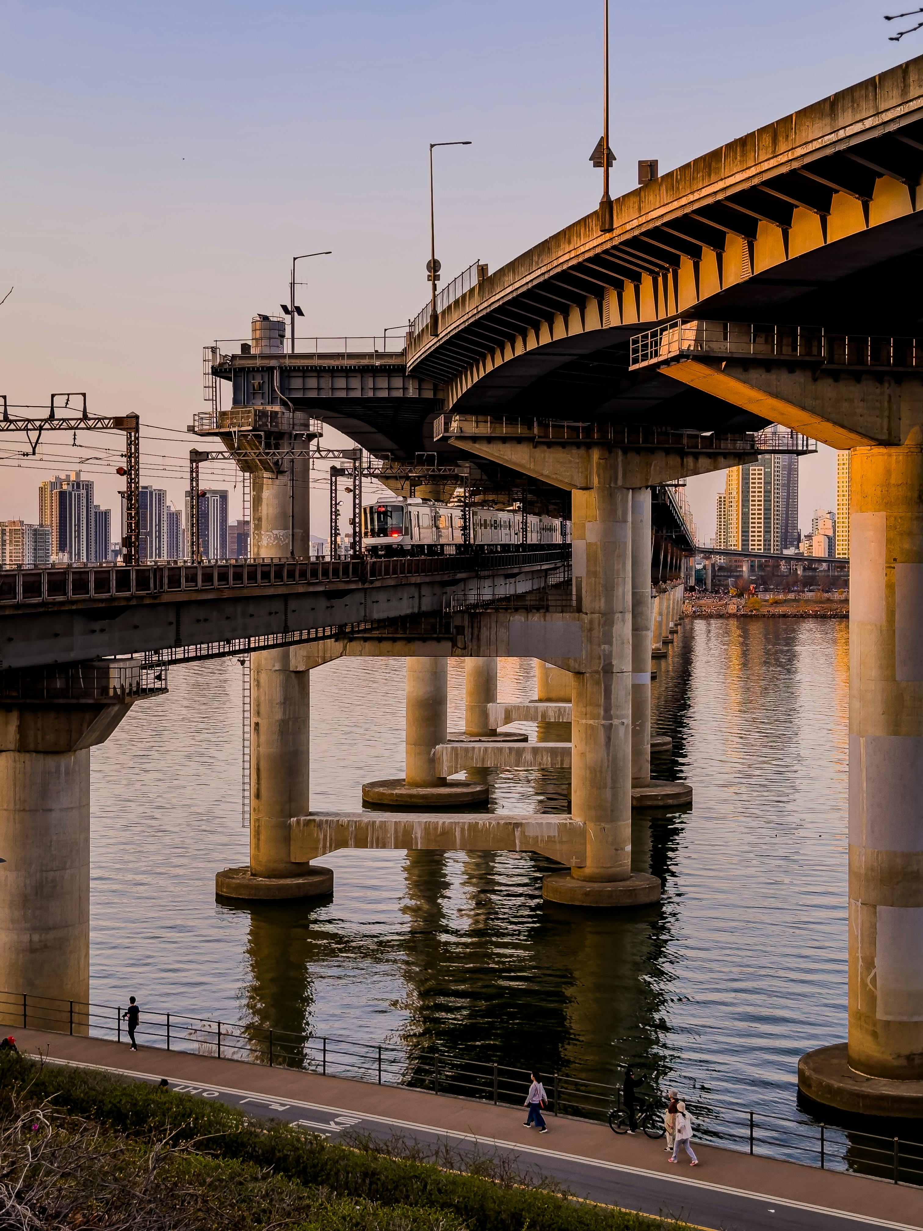 Mapo Bridge Photos, Download The BEST Free Mapo Bridge Stock Photos ...