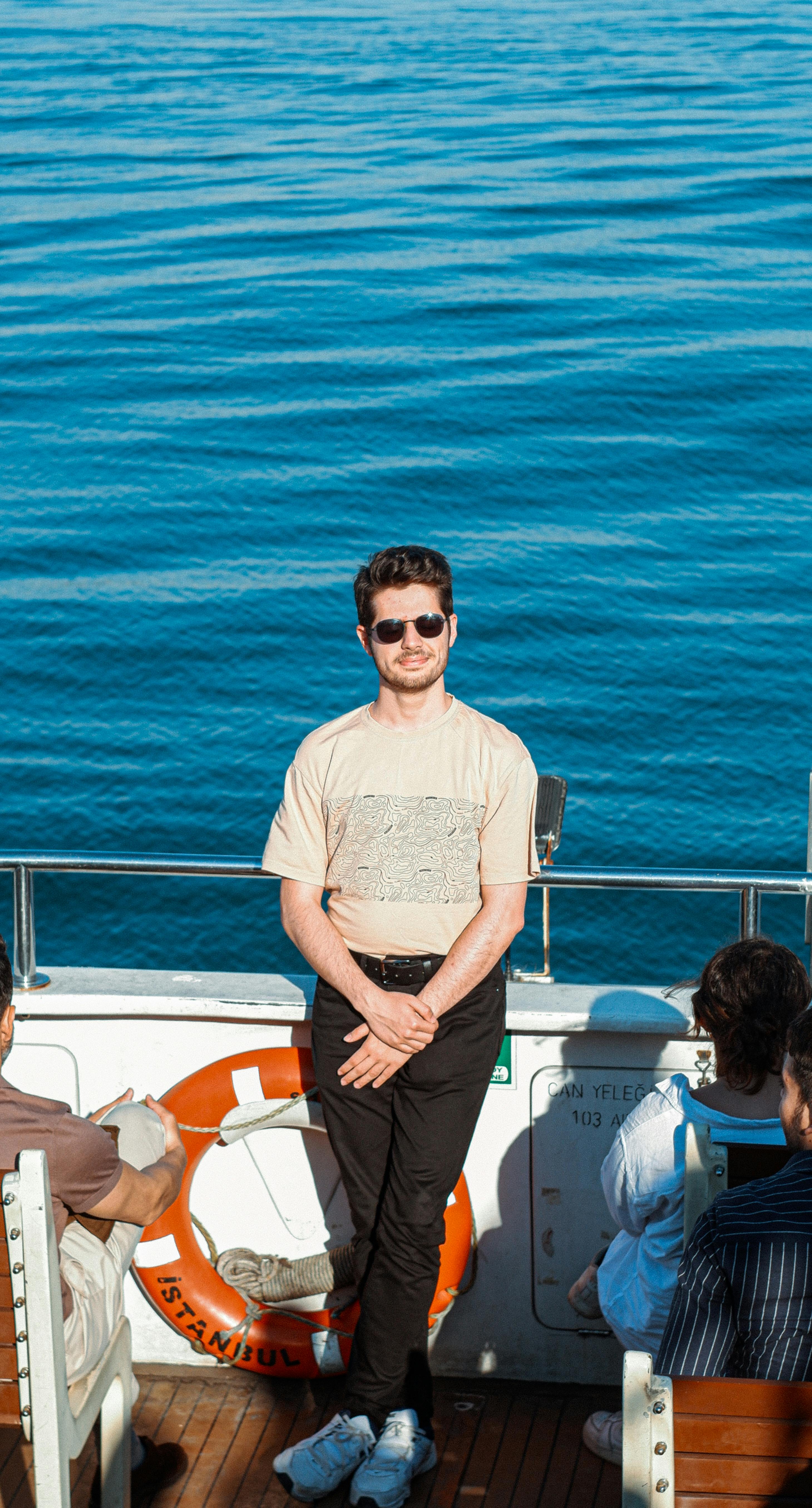 Traveling Man Pisc Photos, Download The BEST Free Traveling Man Pisc ...