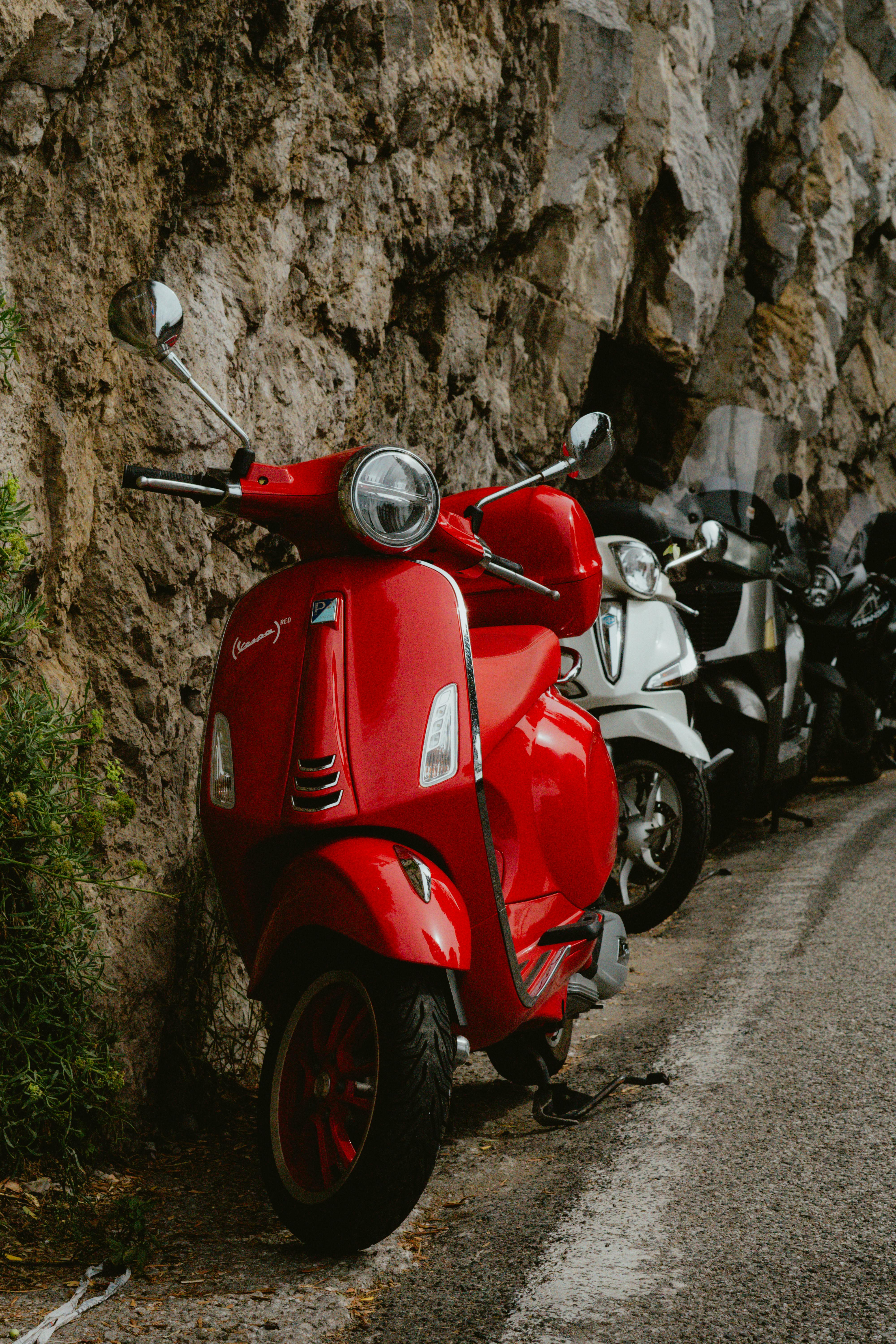 Rode Scooter Photos, Download The BEST Free Rode Scooter Stock Photos ...