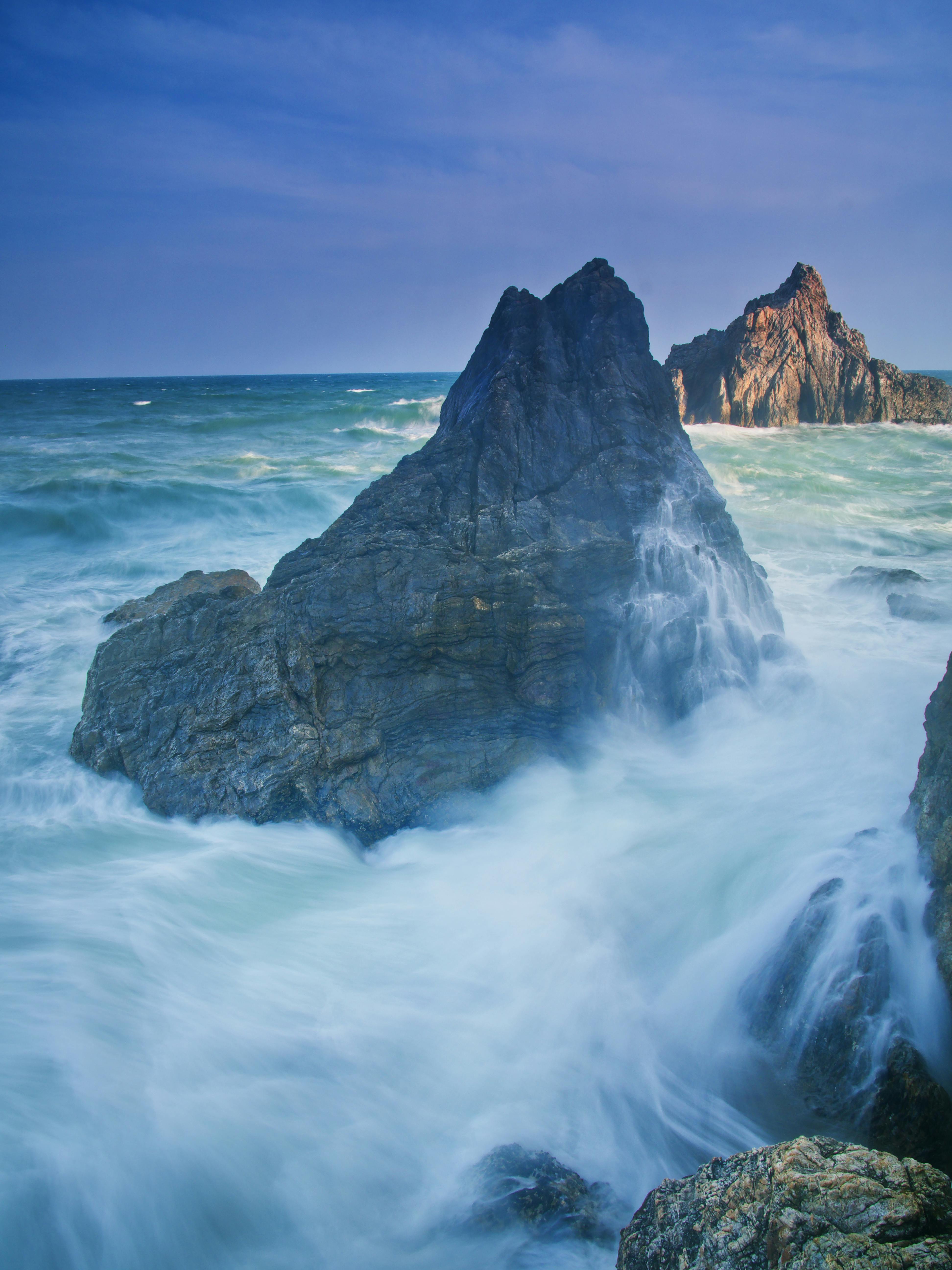 Gray Rock Formation on Sea · Free Stock Photo