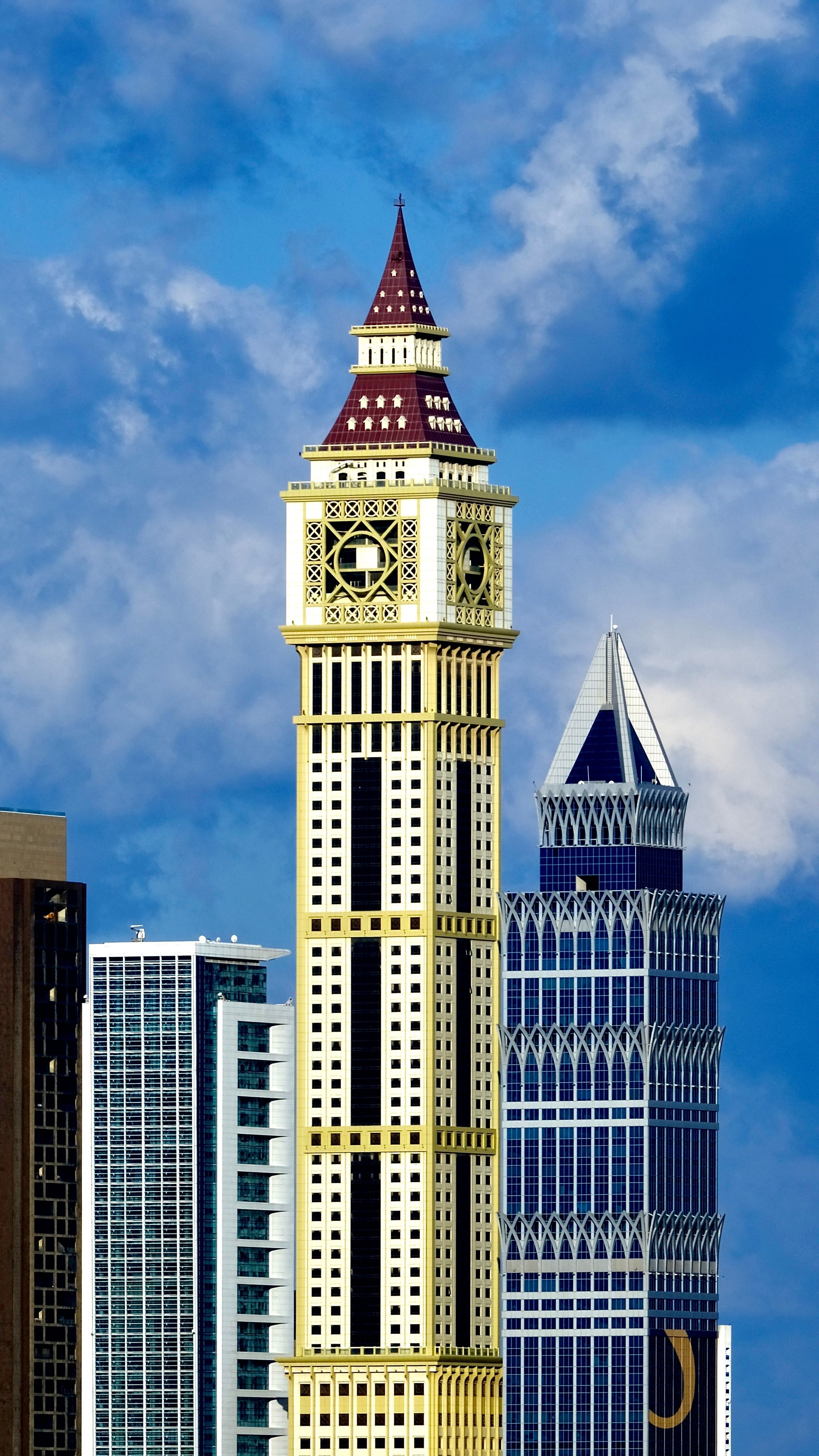 View of Al Yaqoub Tower in Dubai in United Arab Emirates · Free Stock Photo