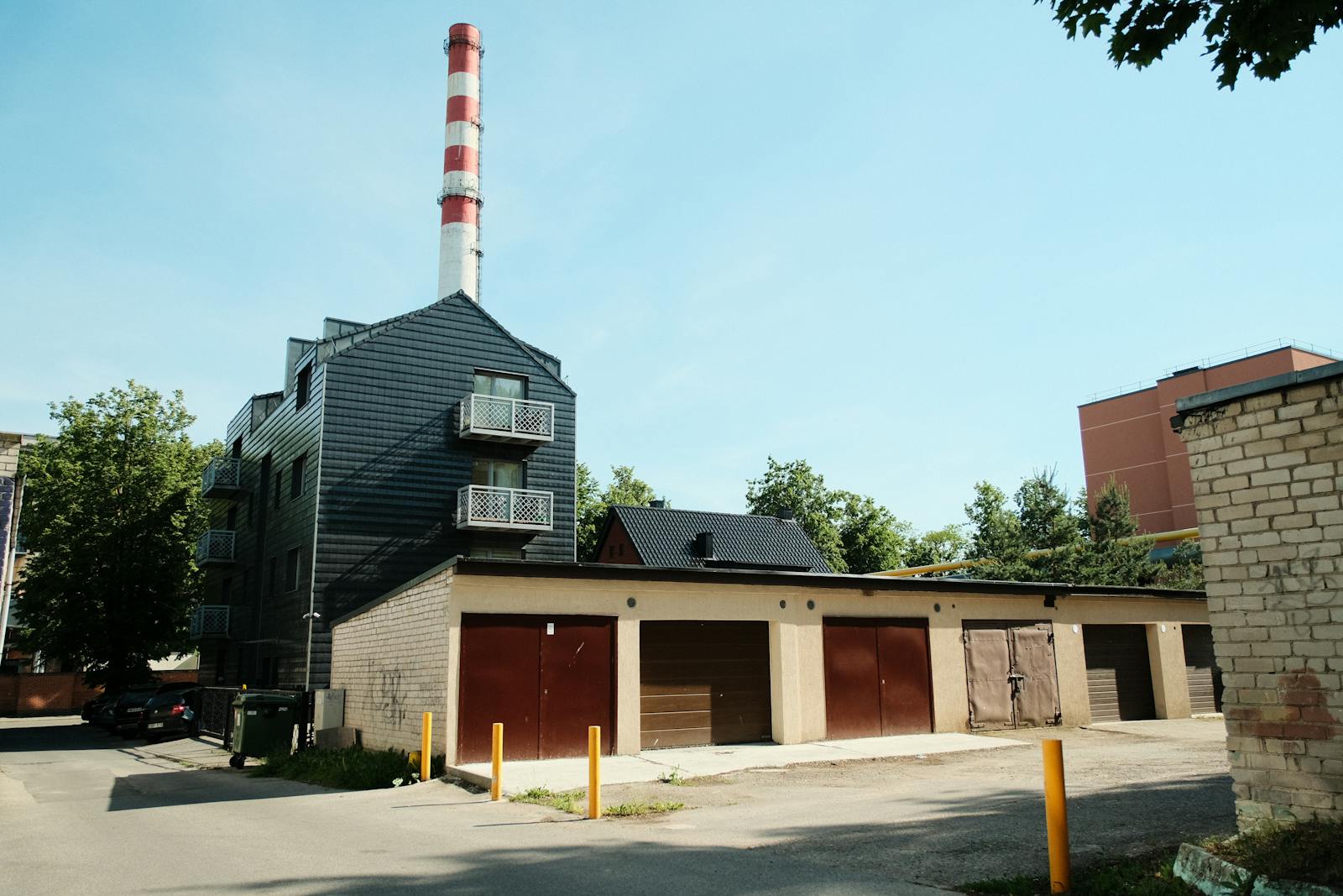 Factory Building Photos, Download The BEST Free Factory Building Stock ...