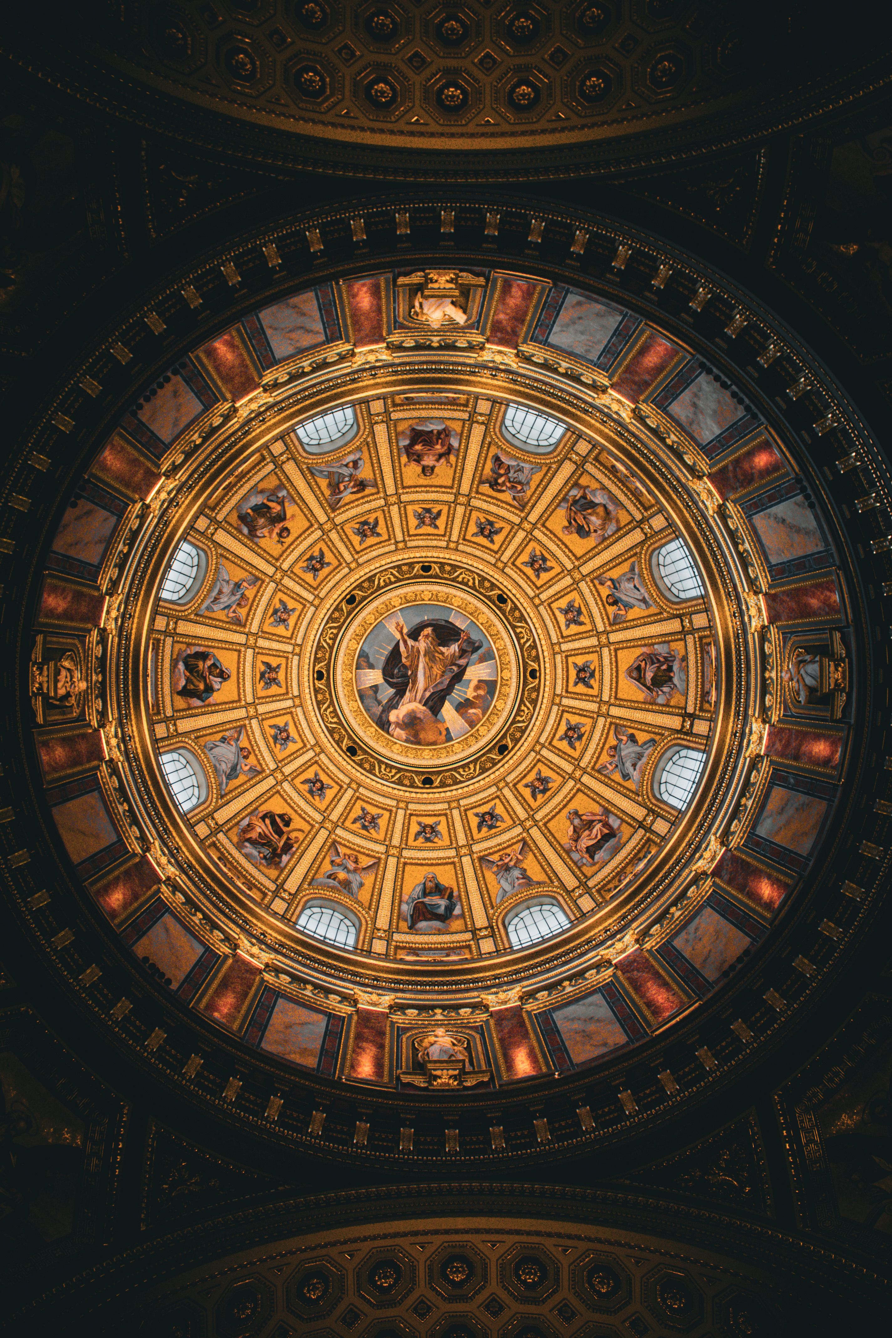 The dome of a church with a gold ceiling · Free Stock Photo