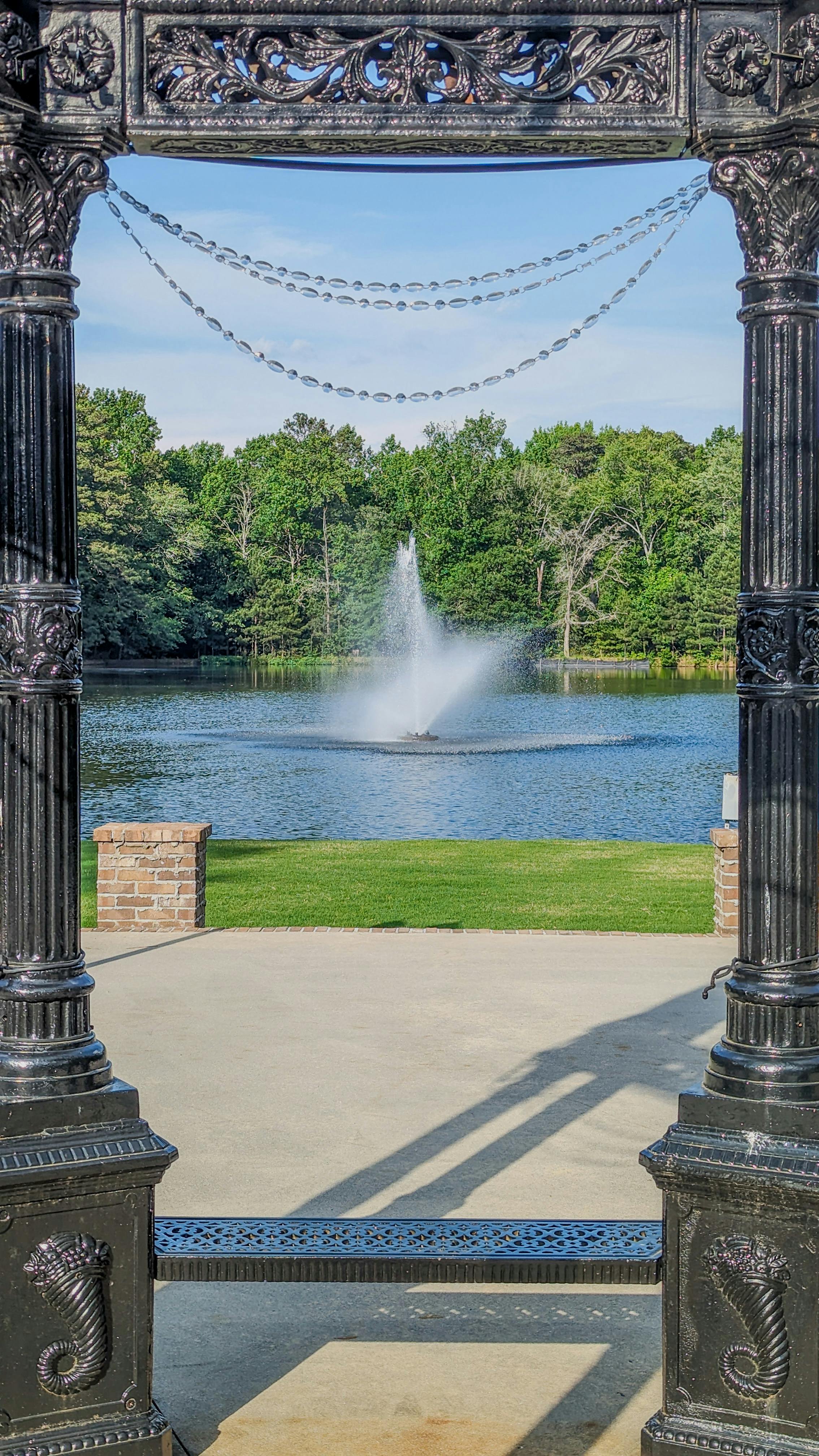 Water Gate Design In Pond Photos, Download The BEST Free Water Gate ...