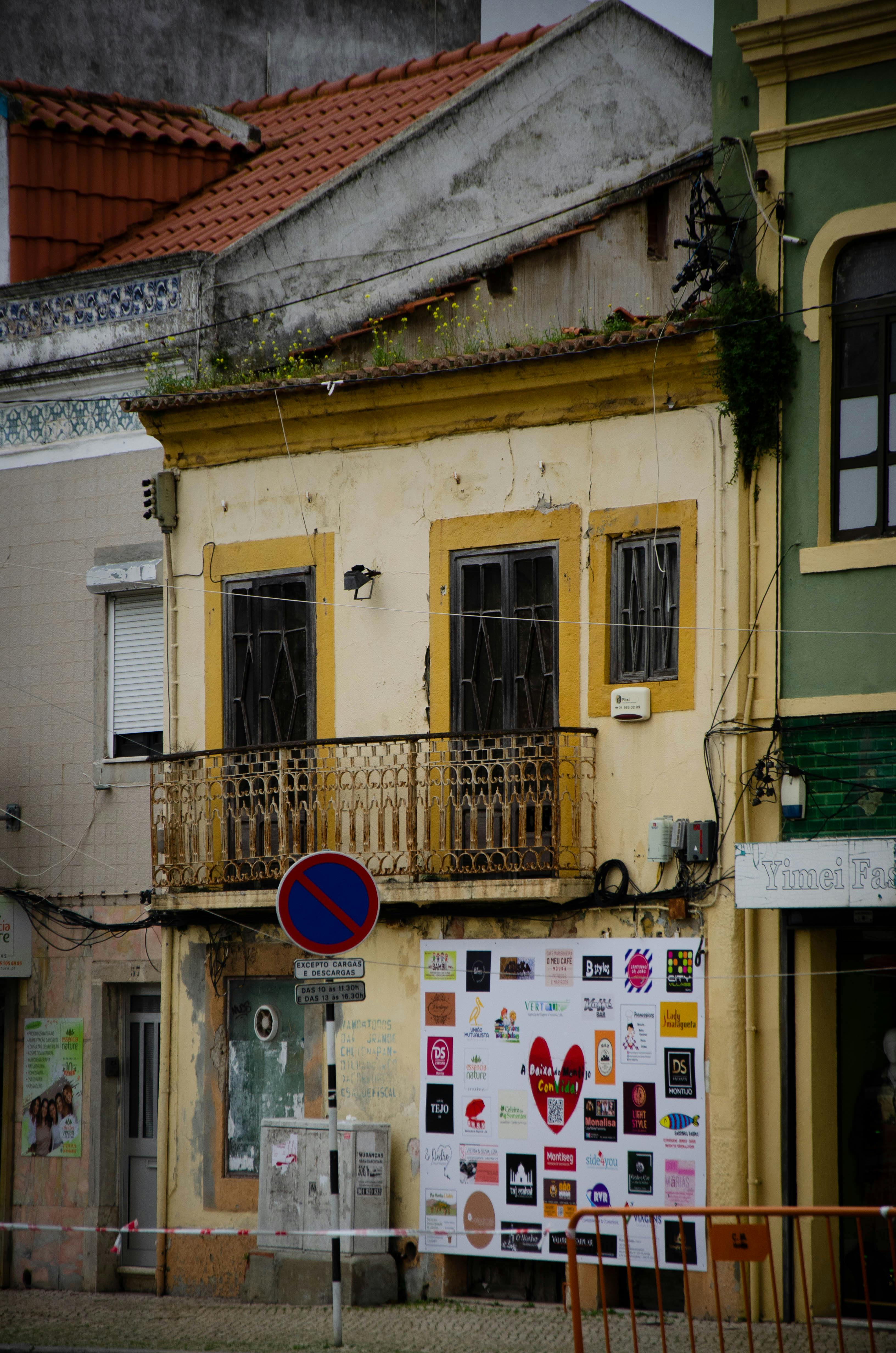 Common Logos Photos, Download The BEST Free Common Logos Stock Photos ...