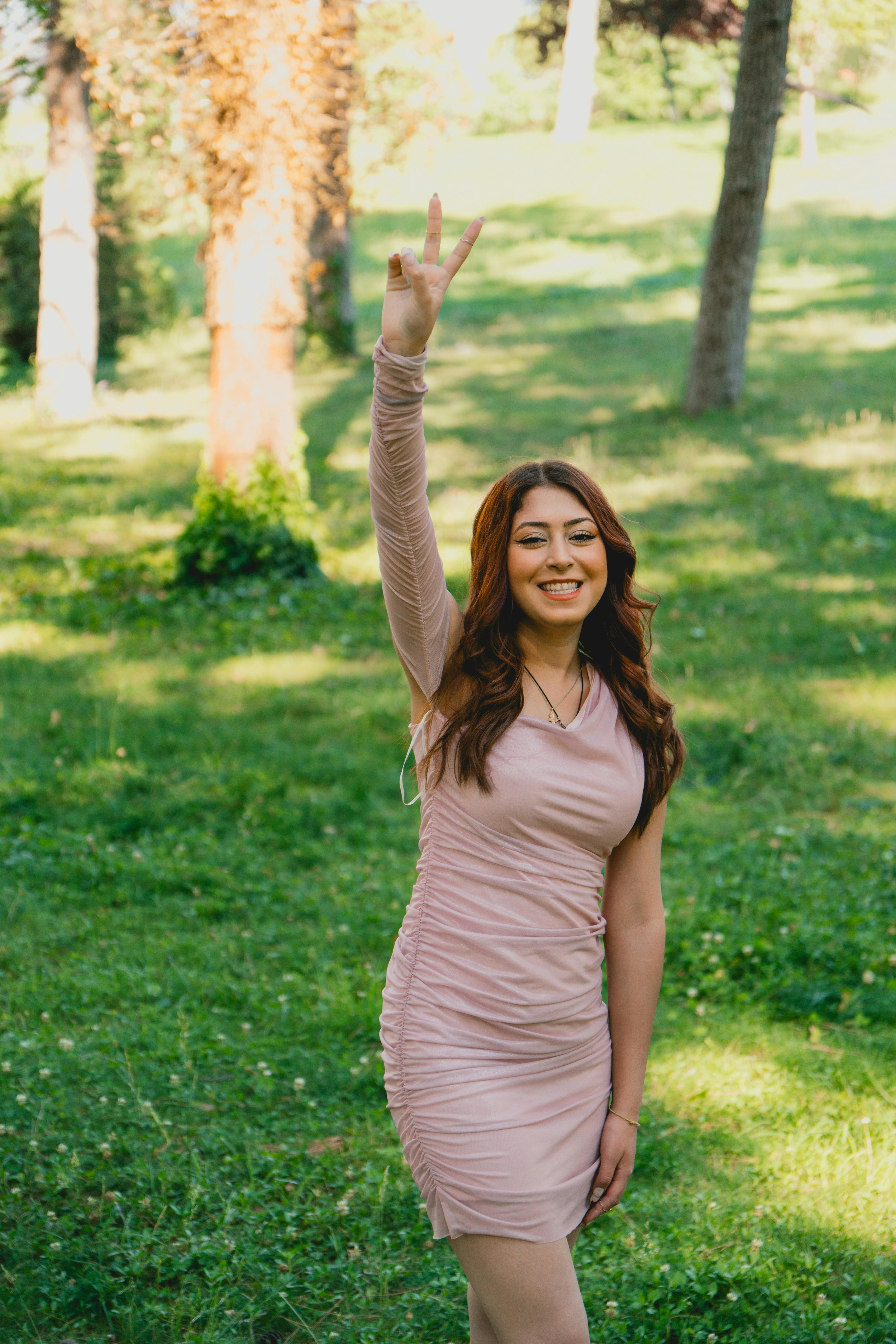 Mezuniyet Öğrencisi Nejla · Free Stock Photo