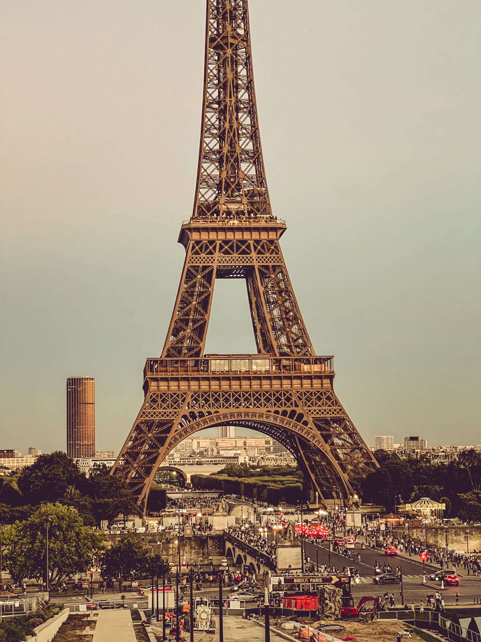 Eiffel Tower Aesthetic Photos, Download The BEST Free Eiffel Tower ...