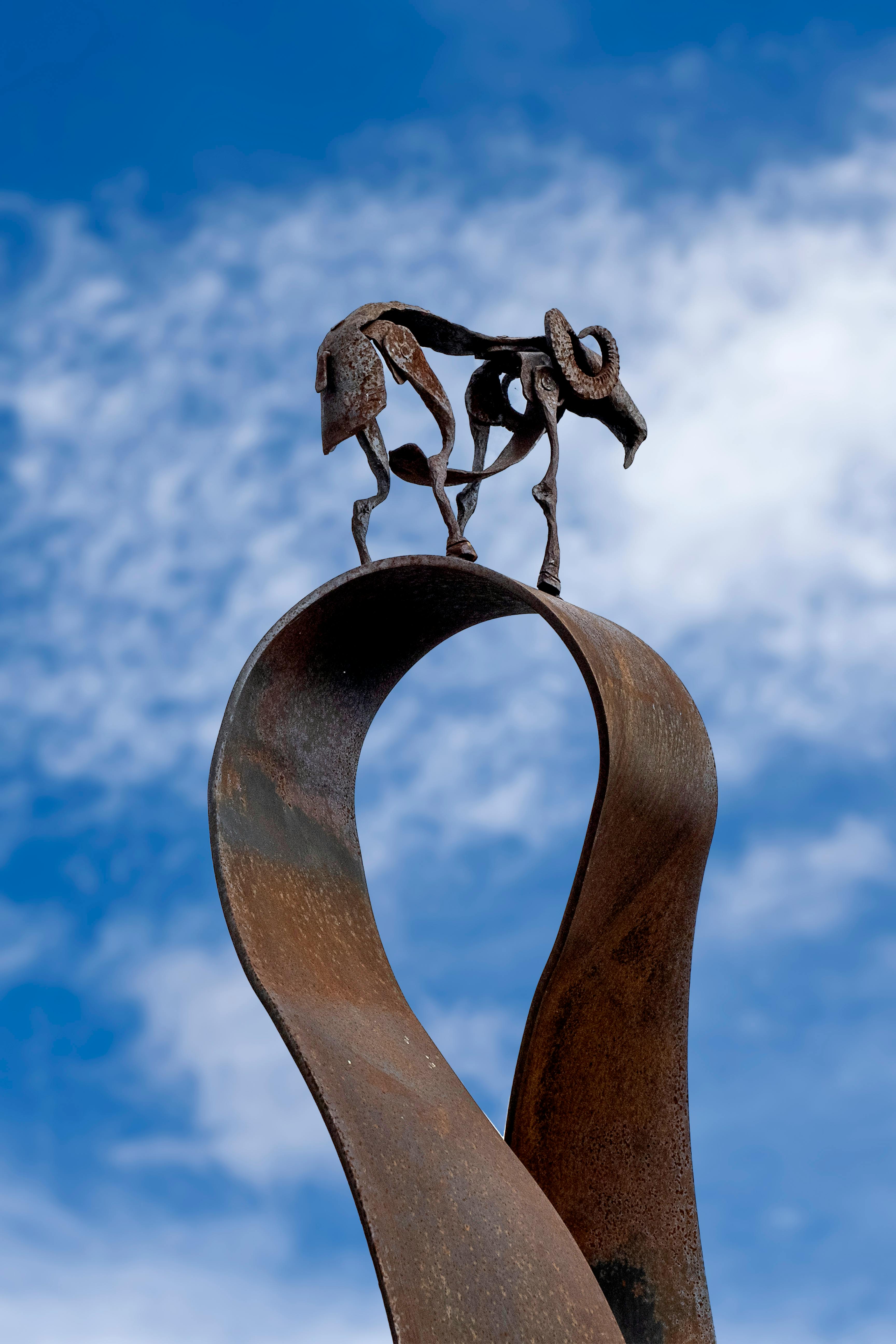 Close-up of a Rusty Metal Sculpture Depicting an Animal · Free Stock Photo