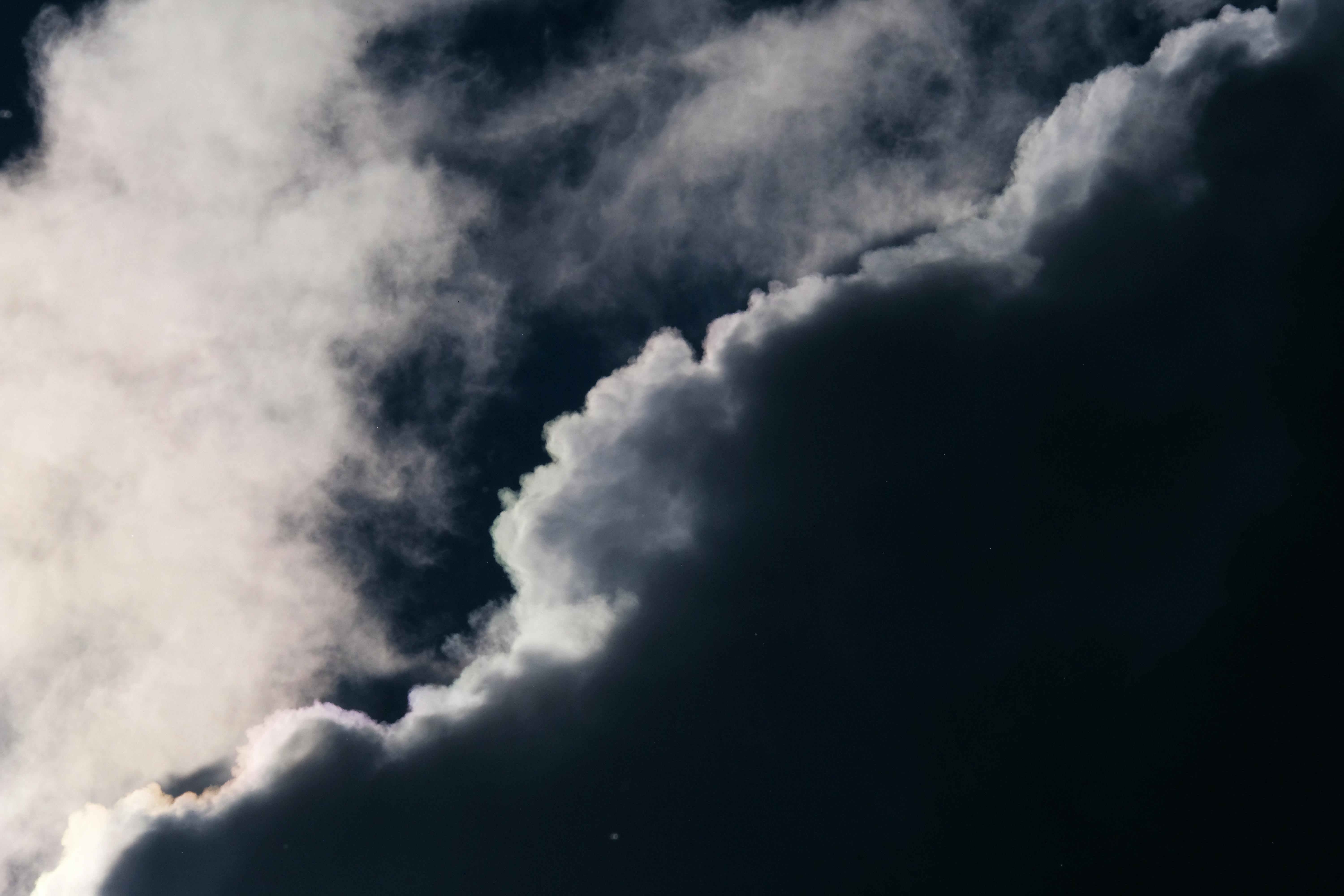 Dark Clouds · Free Stock Photo