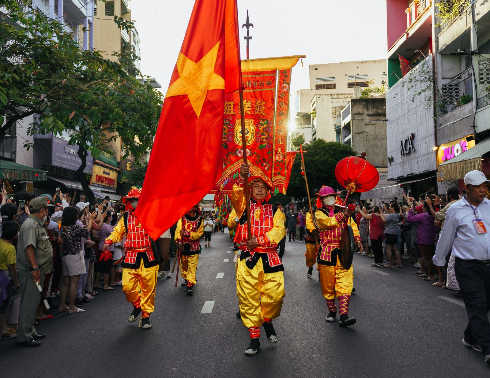 Vietnamese Parade Photos, Download The BEST Free Vietnamese Parade ...