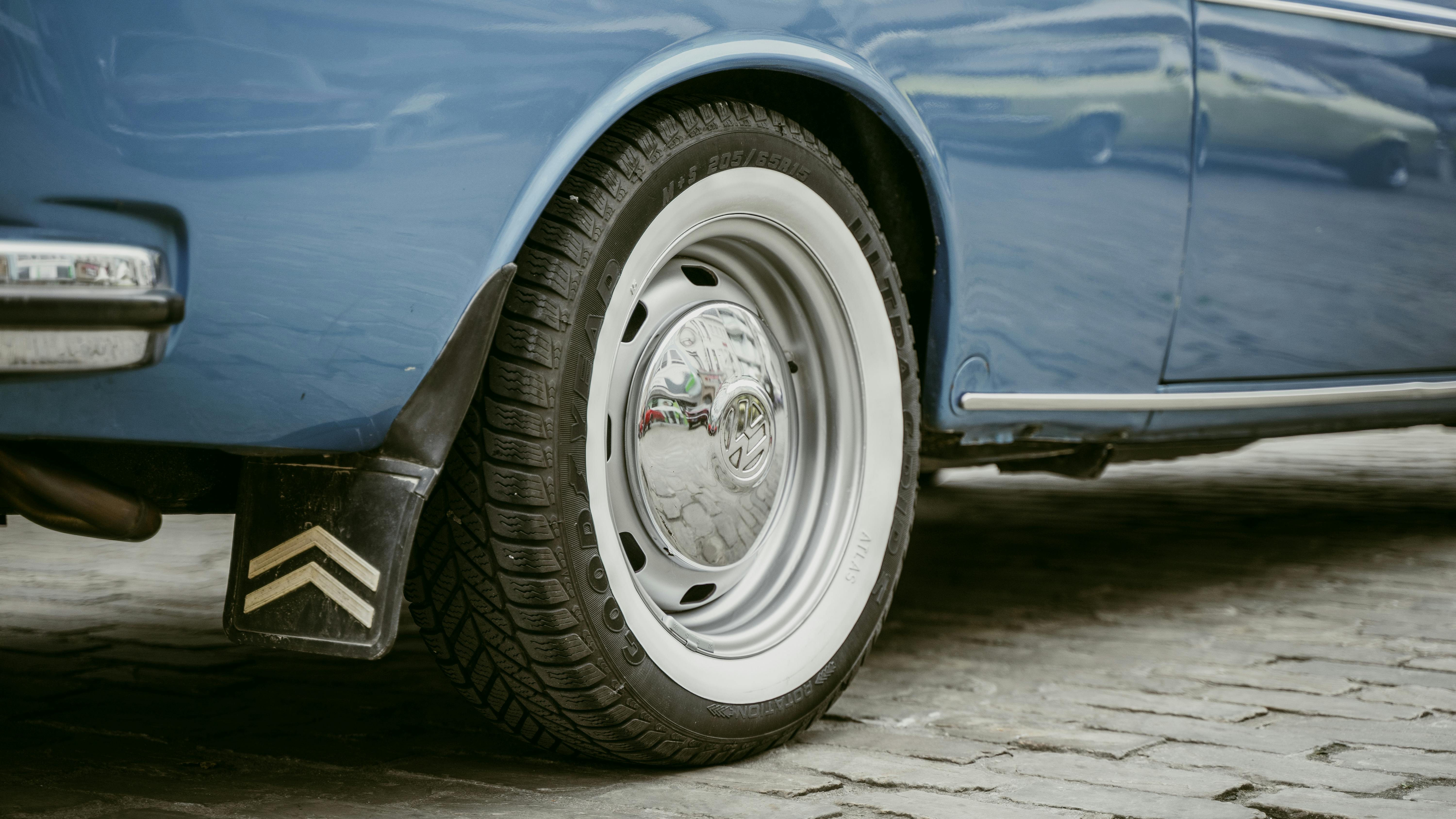 Wheel of Blue Retro Car · Free Stock Photo