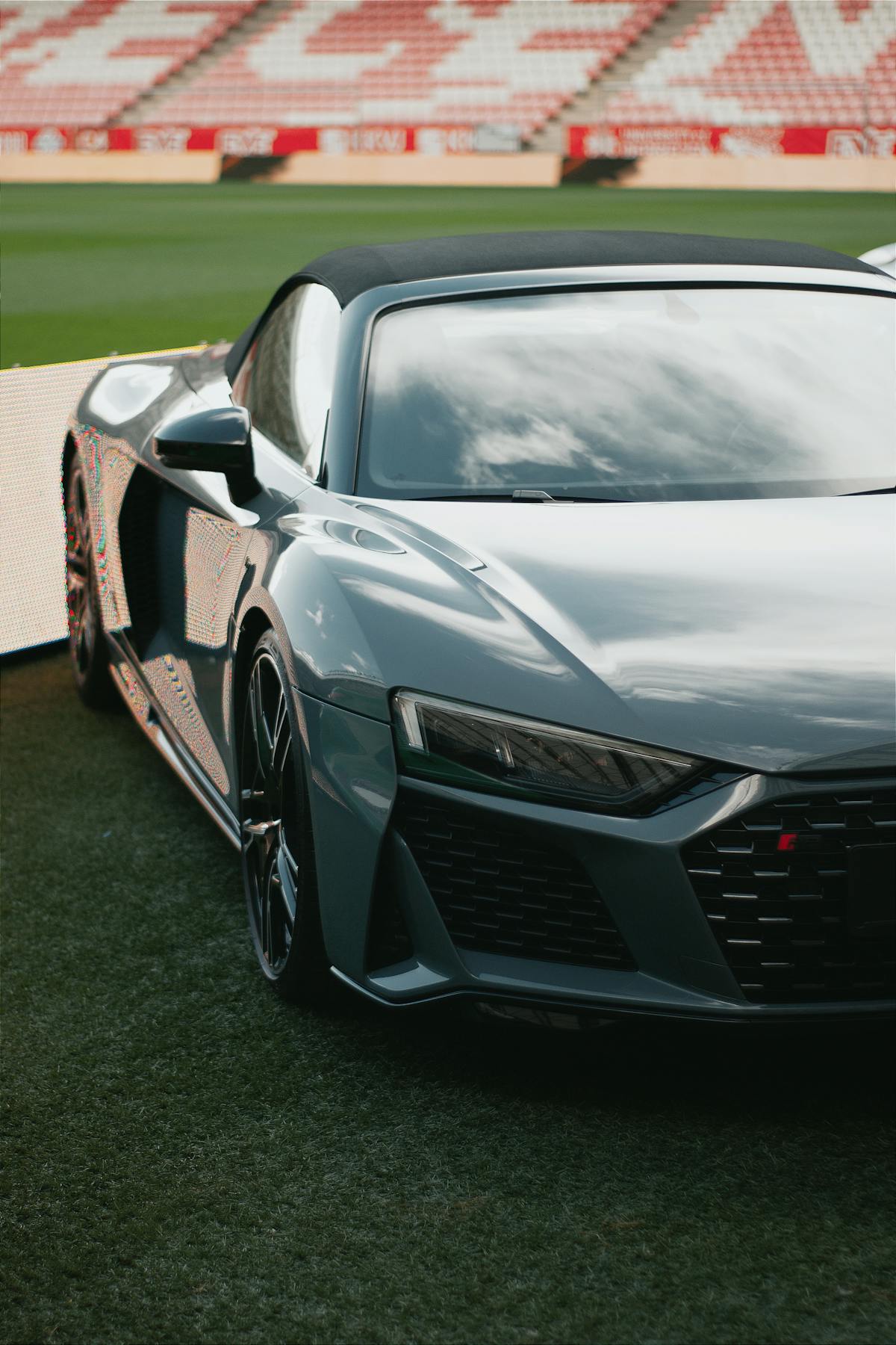 Audi R8 Photos, Download The BEST Free Audi R8 Stock Photos & HD Images