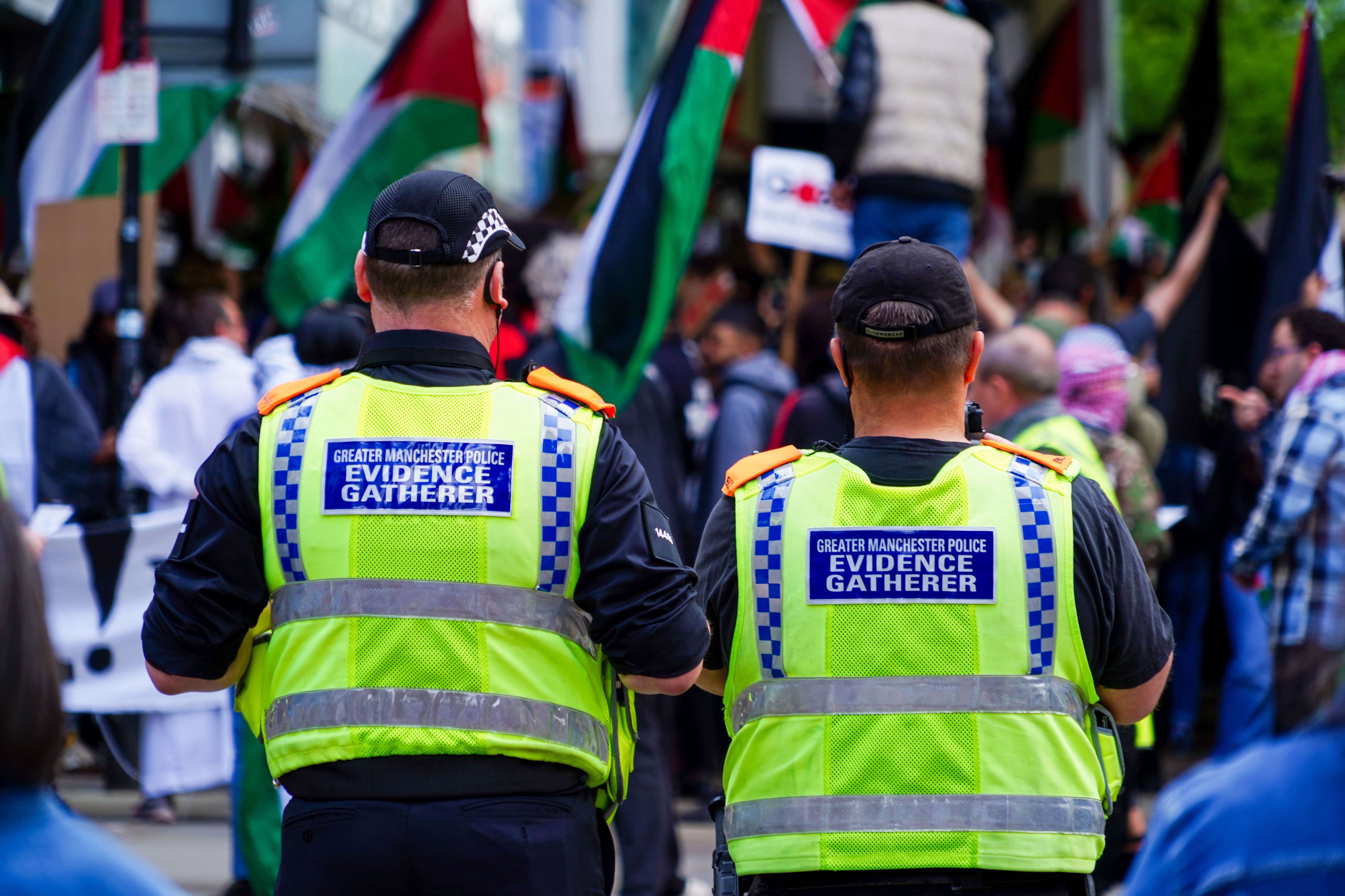 Police Officers in Manchester in England · Free Stock Photo