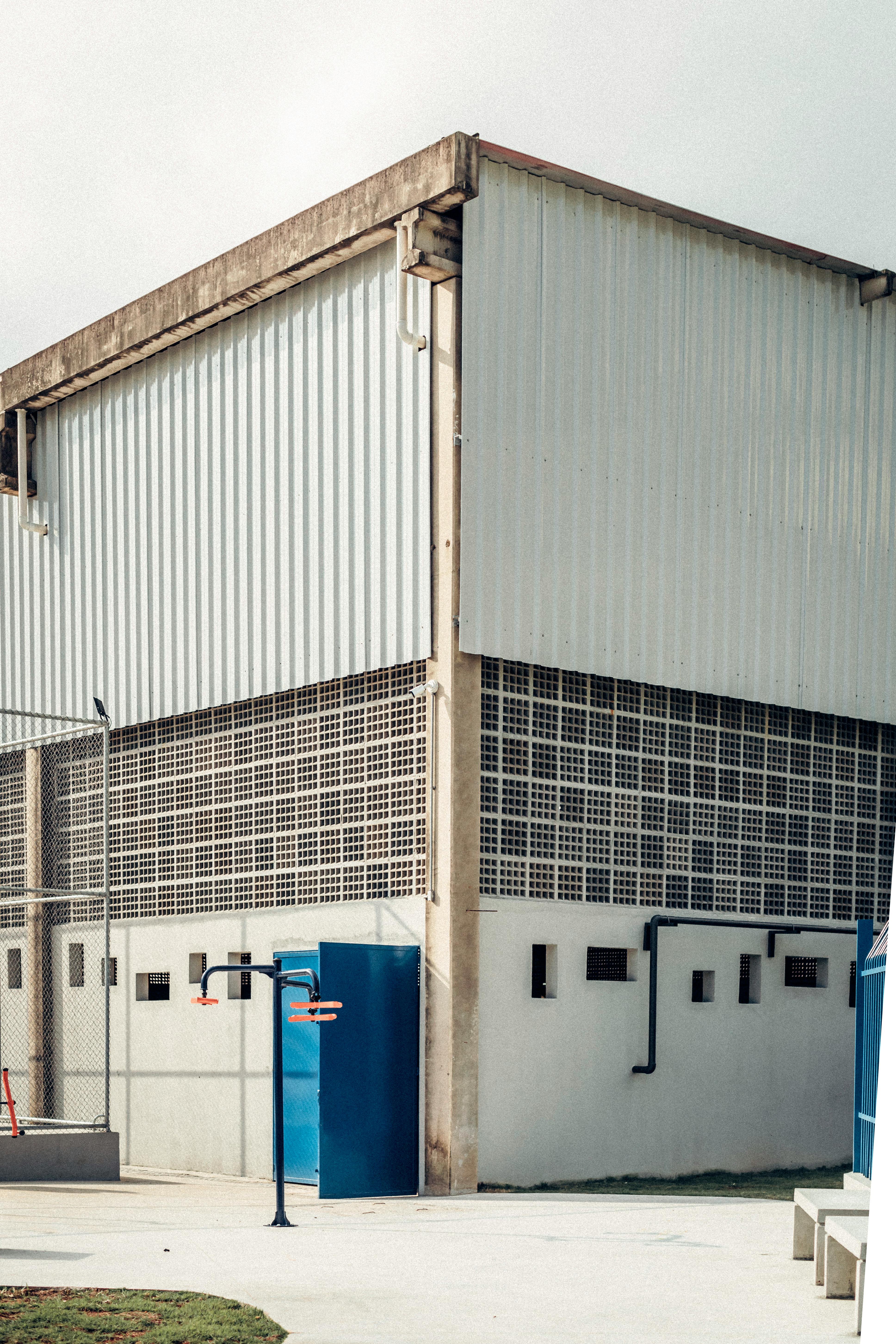 Corner Factory Photos, Download The BEST Free Corner Factory Stock ...