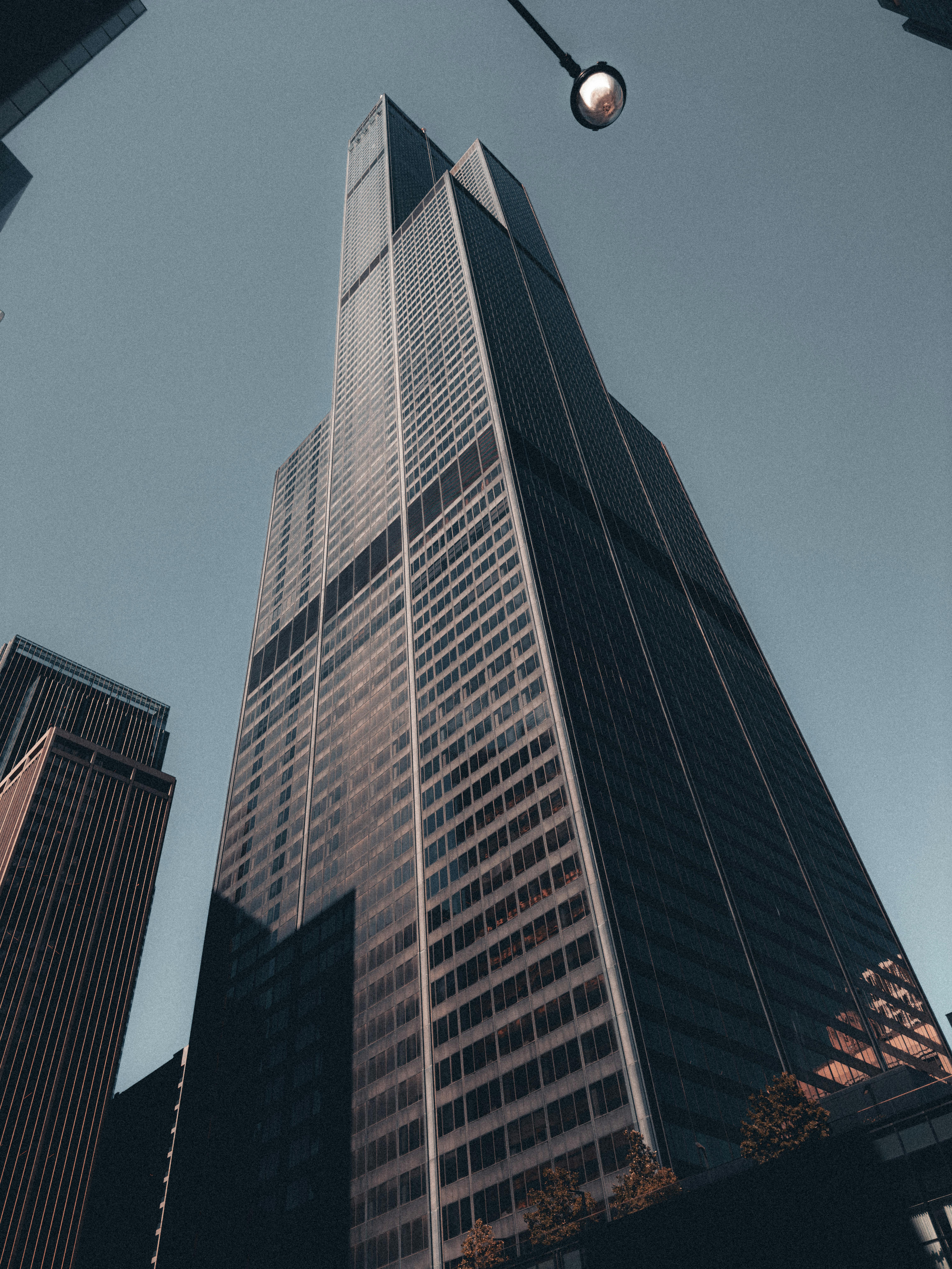Geometric Block Skyscraper in City · Free Stock Photo