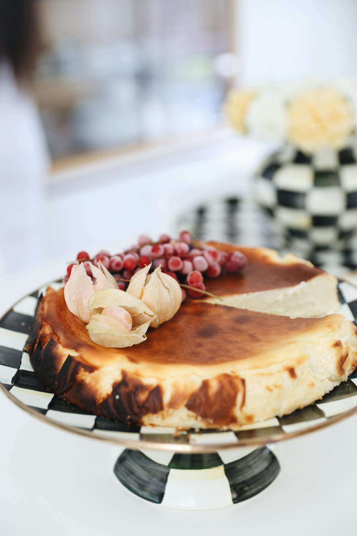 Single San Sebastian Cheesecake Photos, Download The BEST Free Single ...