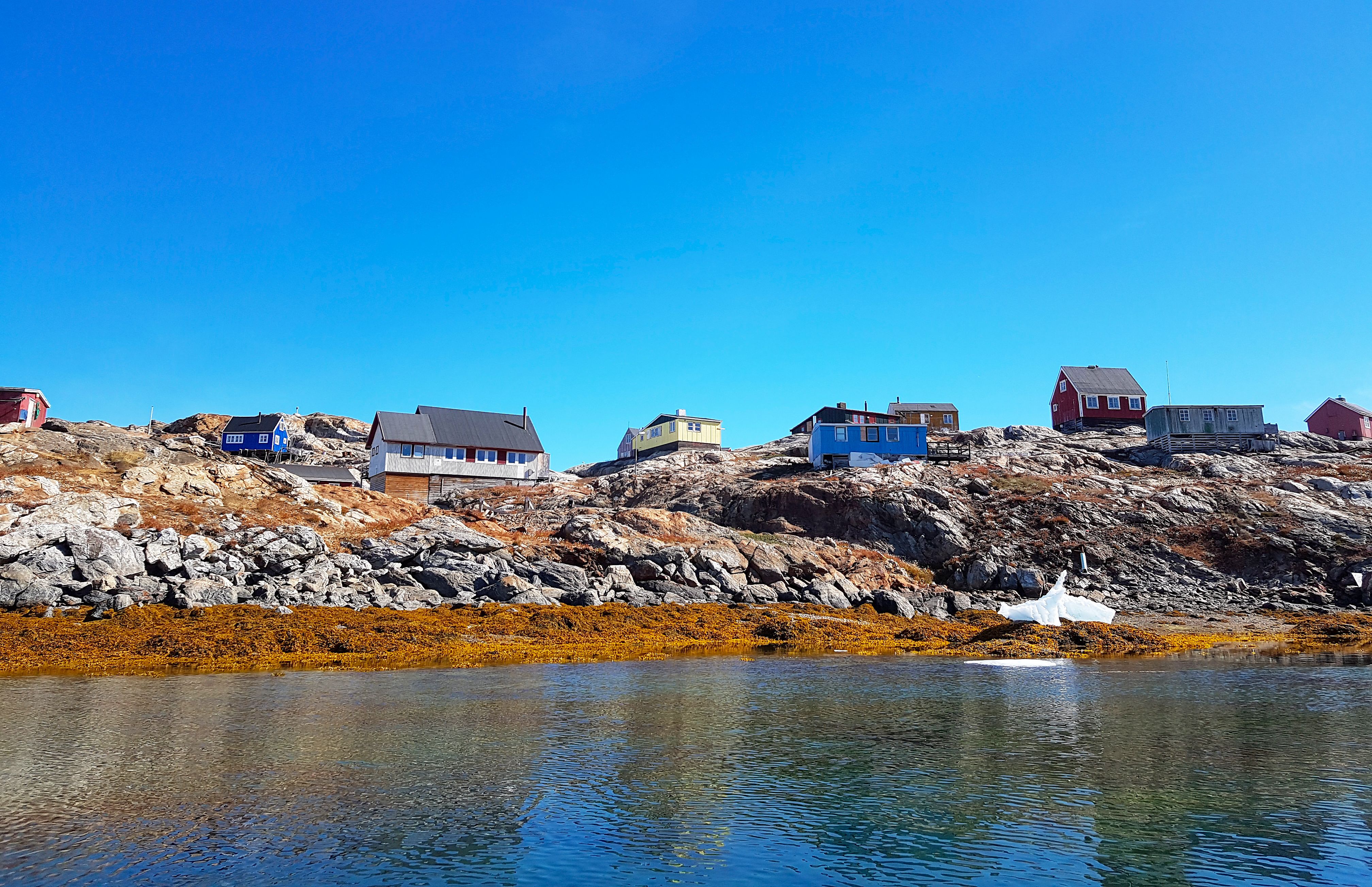 Photo Of Houses Near Cliff · Free Stock Photo