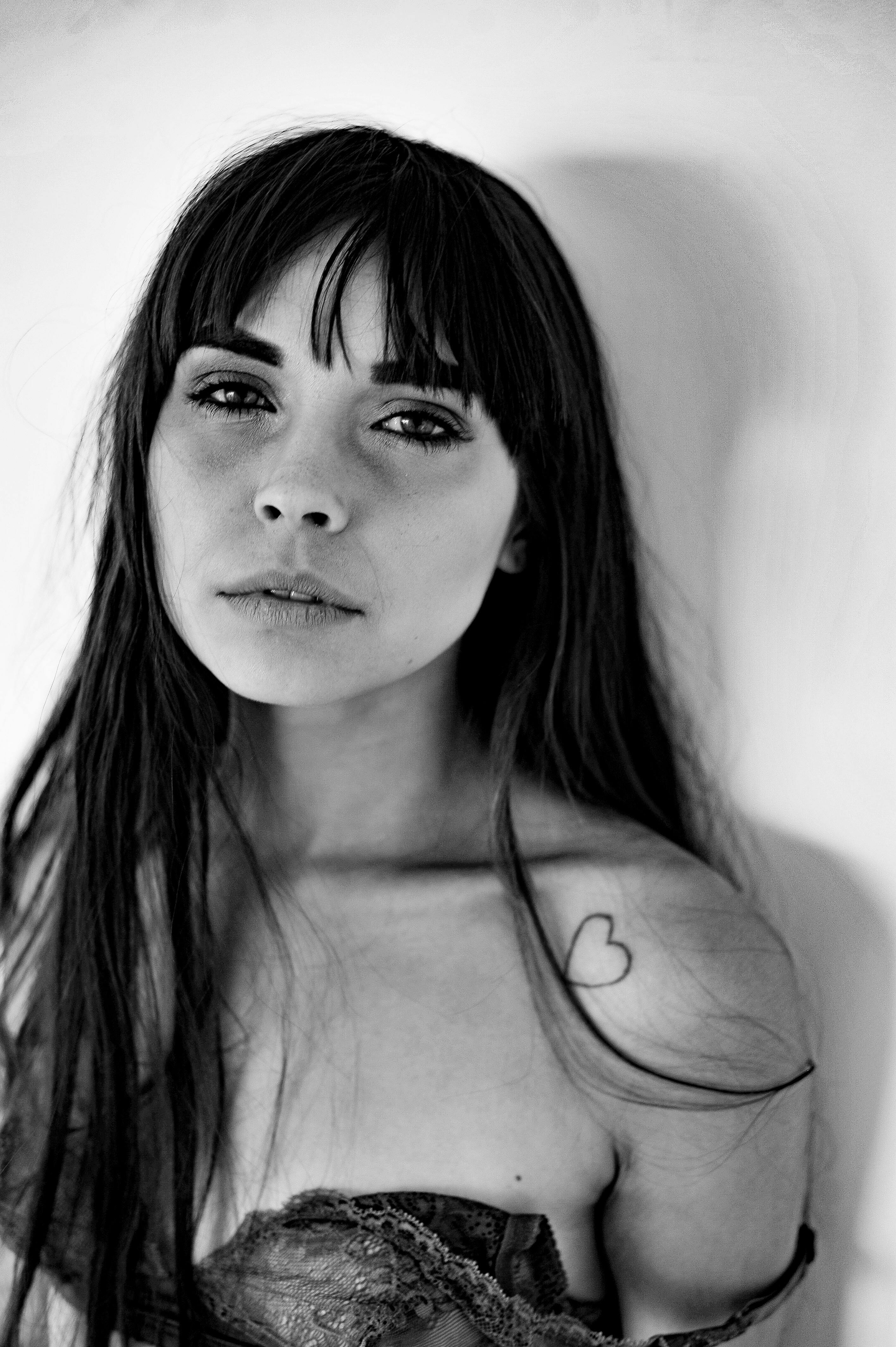 Gray scale portrait photography of a woman · Free Stock Photo