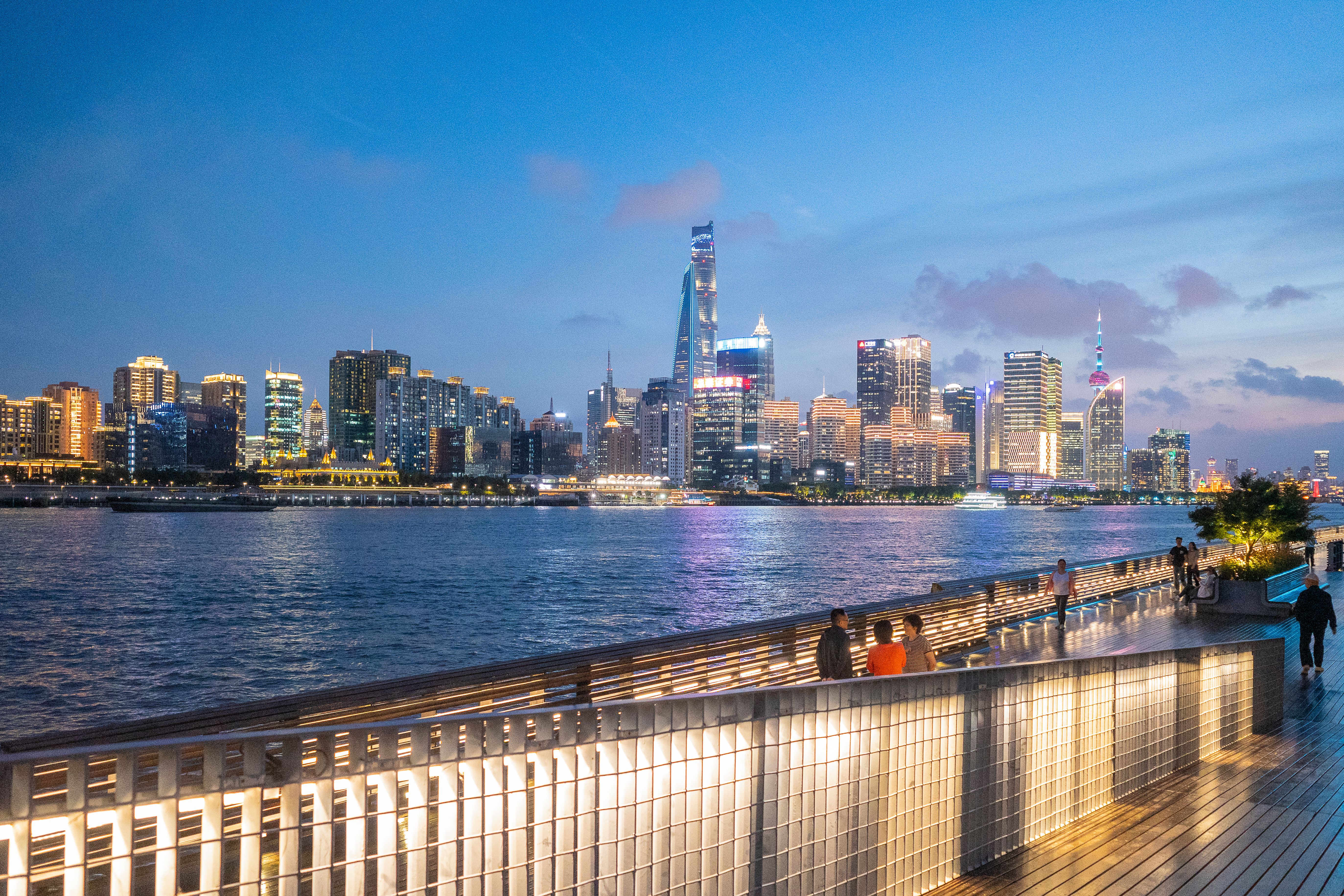有关dust, riverside, shanghai, sky scrapers, skyline, 上海, 中國, 充滿活力, 反射, 商 ...