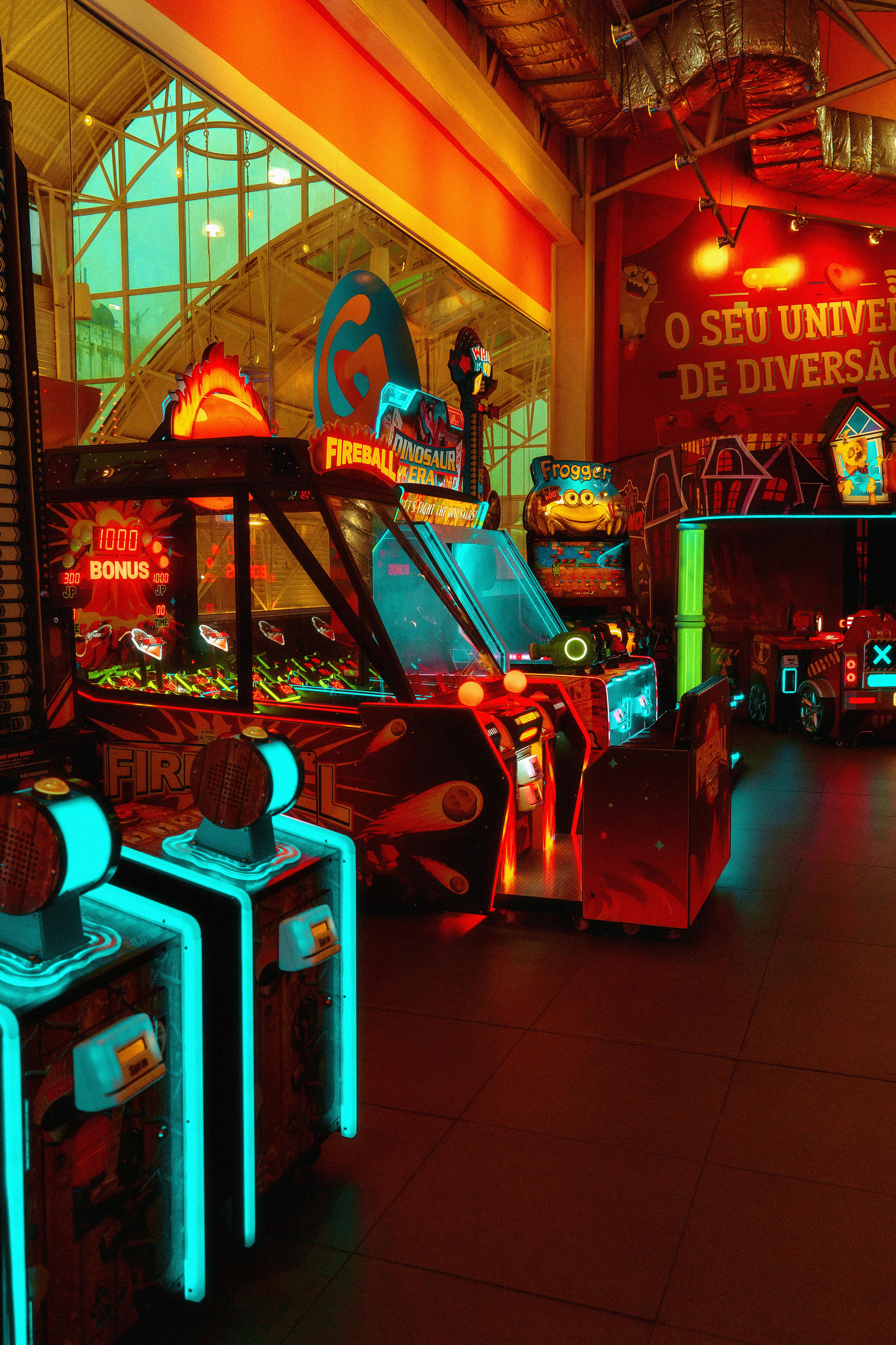 Arcade Machines in an Arcade · Free Stock Photo