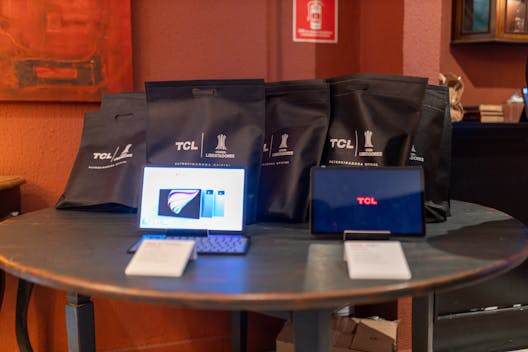 10 Meter Band Frequencies: Simple Guide to How They Work