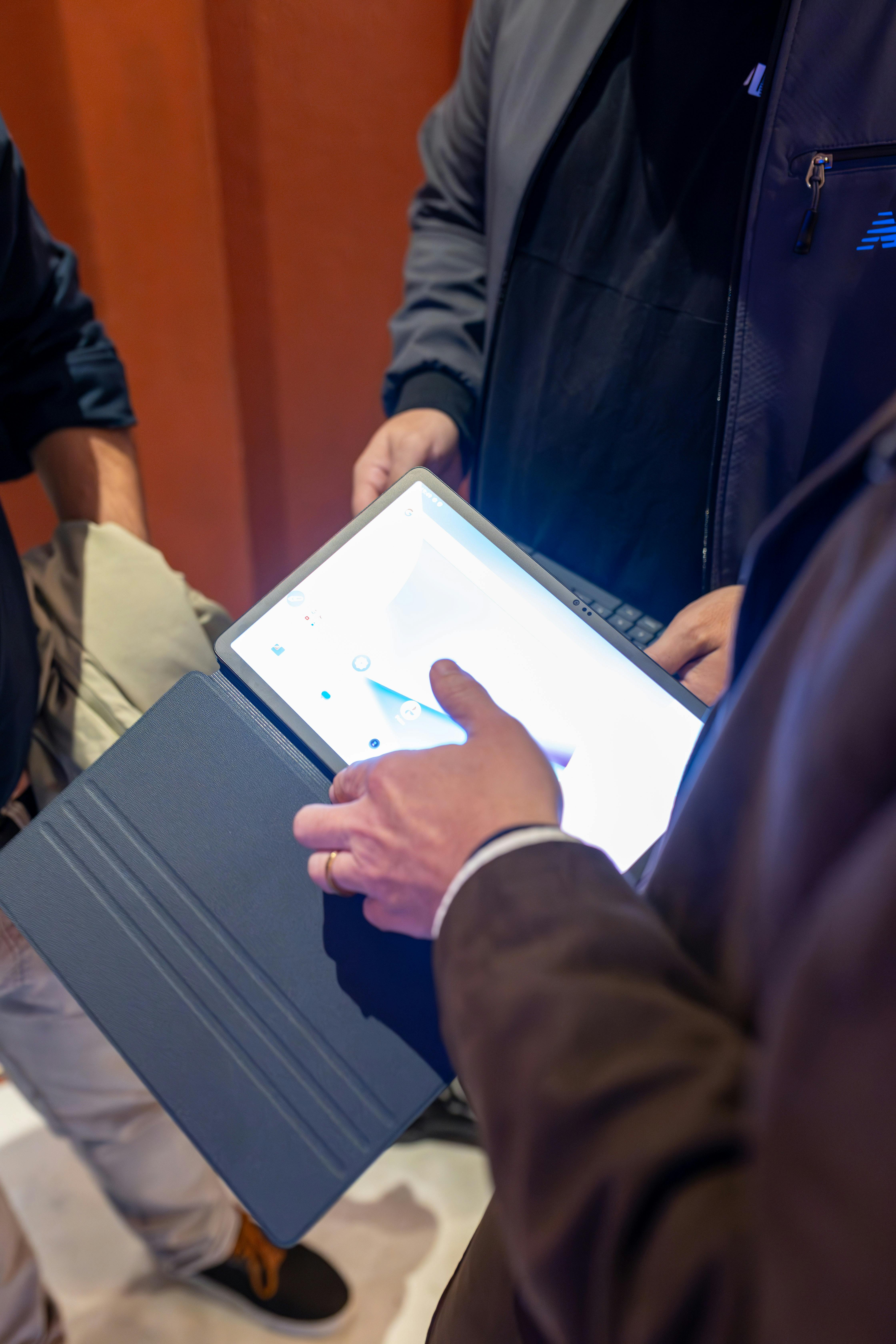 Person Using Ipad · Free Stock Photo