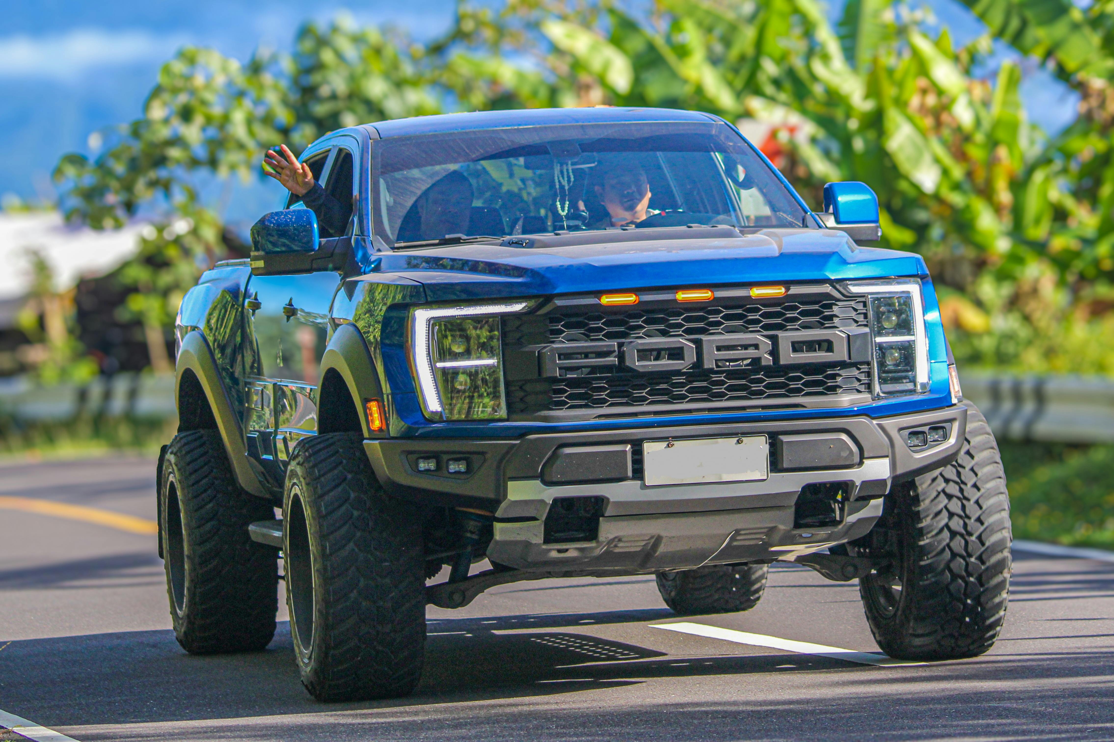 Selective Focus of Blue Ford Ranger Car · Free Stock Photo
