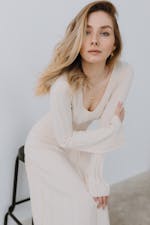 Basic White Woman Photos, Download The BEST Free Basic White Woman ...