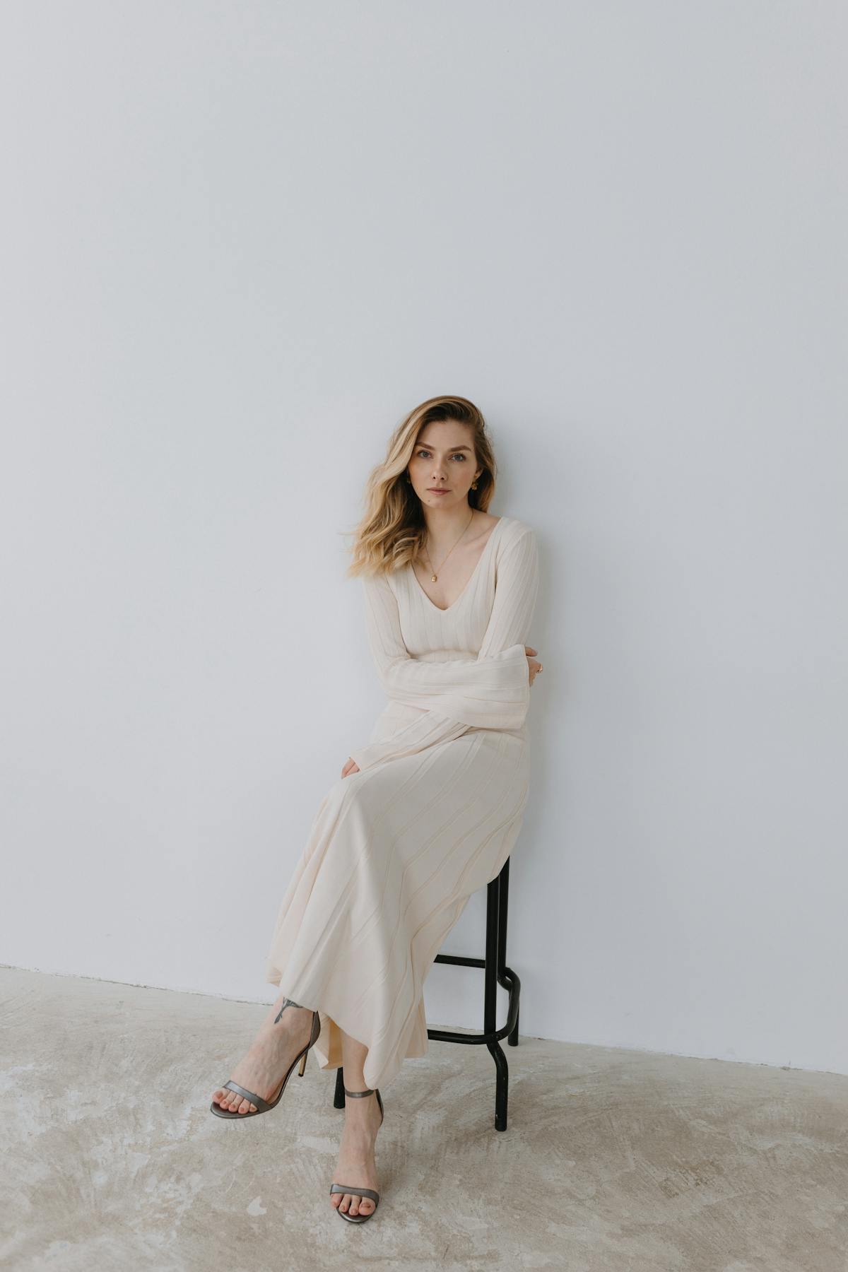 Basic White Woman Photos, Download The BEST Free Basic White Woman ...