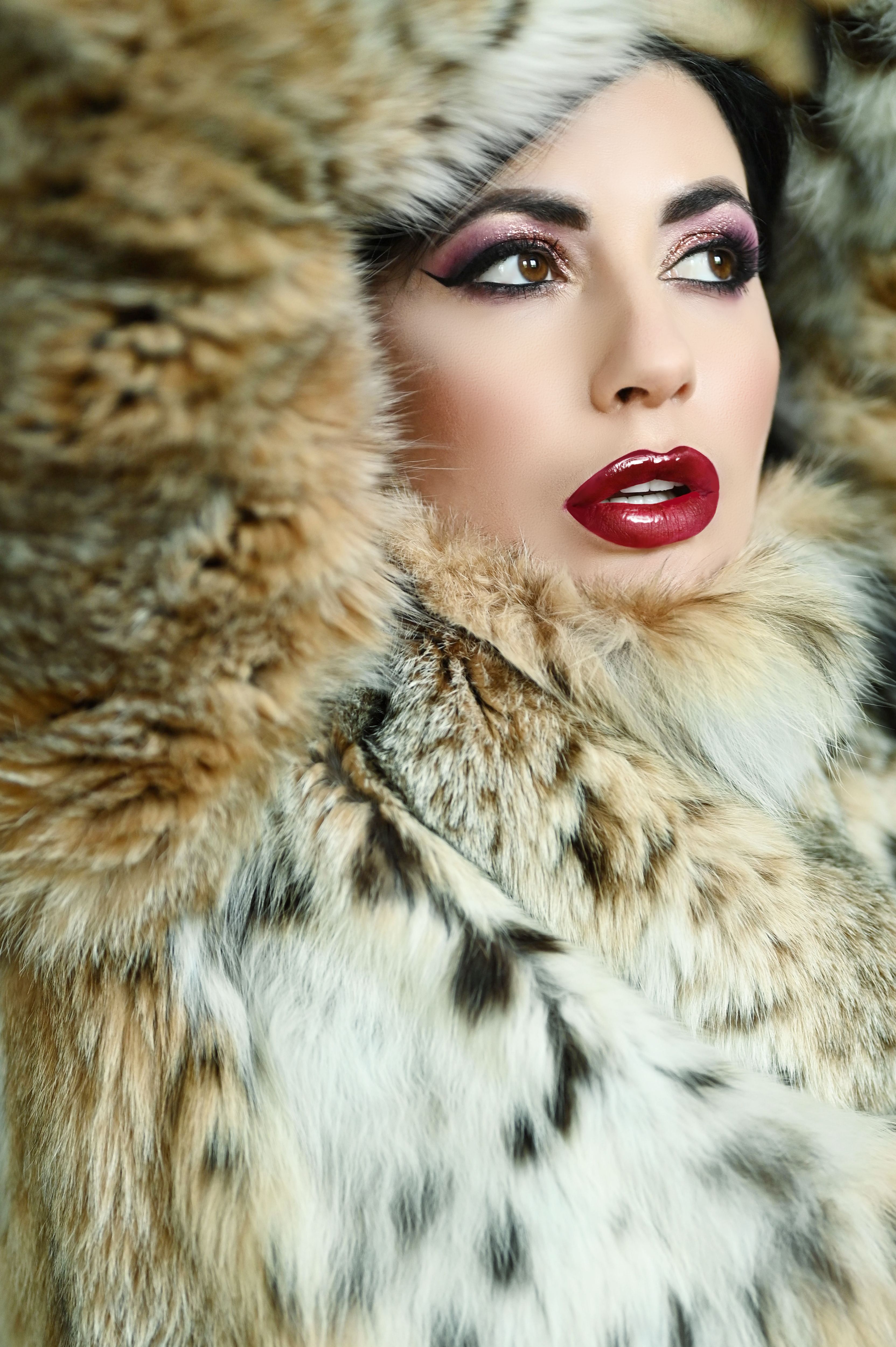 Portrait of Woman in Fur Coat · Free Stock Photo
