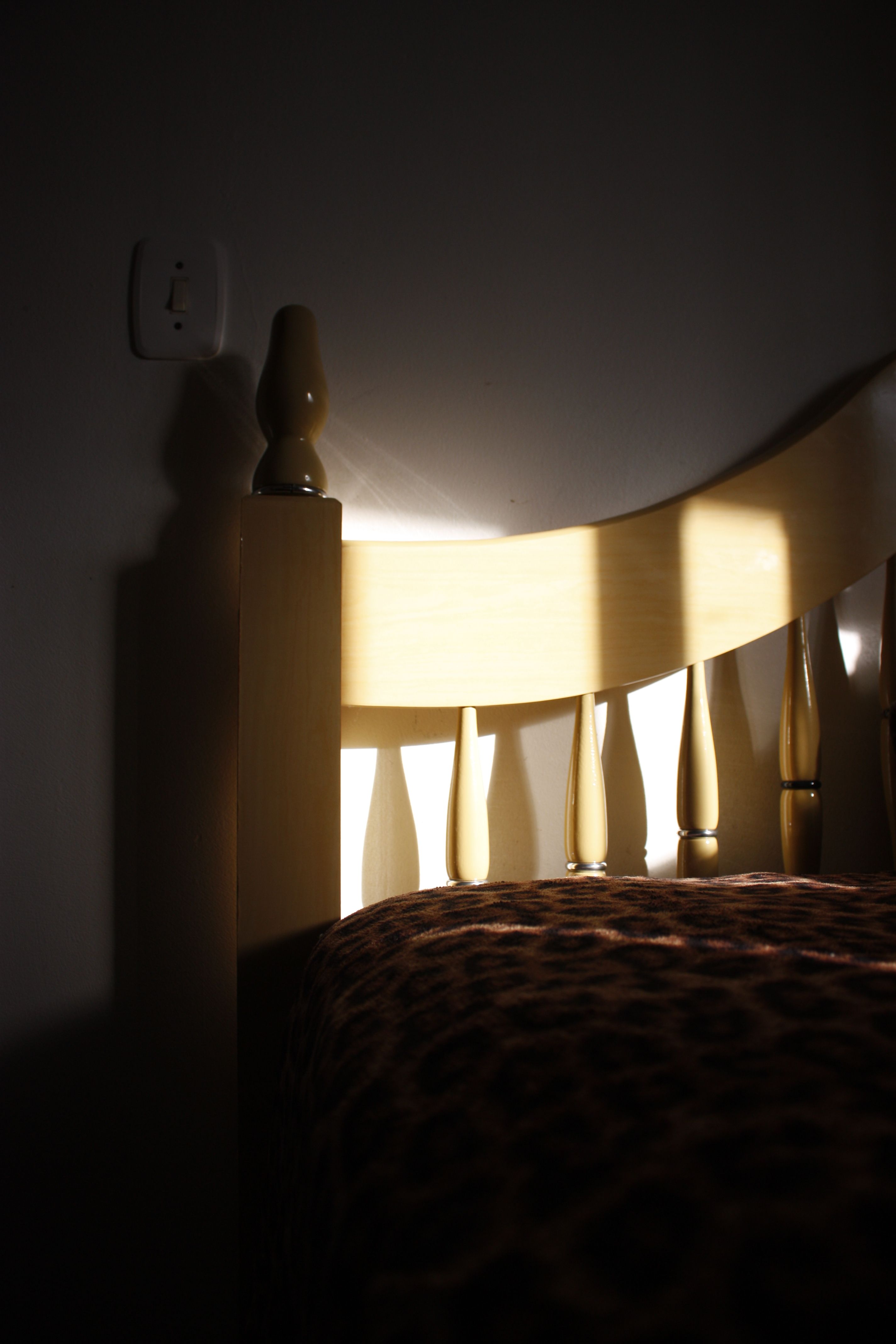 Simple Bed Photos, Download The BEST Free Simple Bed Stock Photos & HD ...