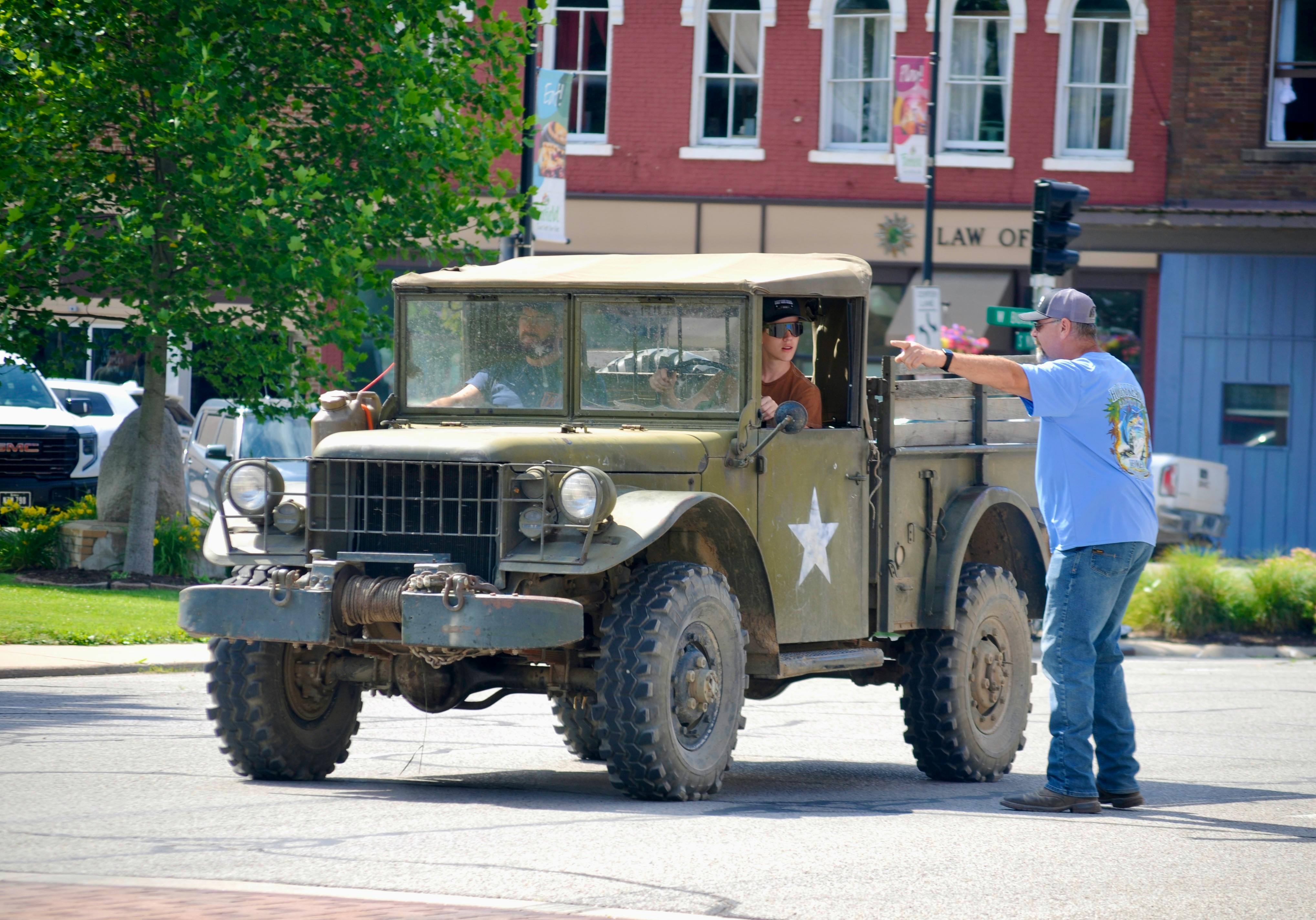 Car Loop Photos, Download The BEST Free Car Loop Stock Photos & HD Images
