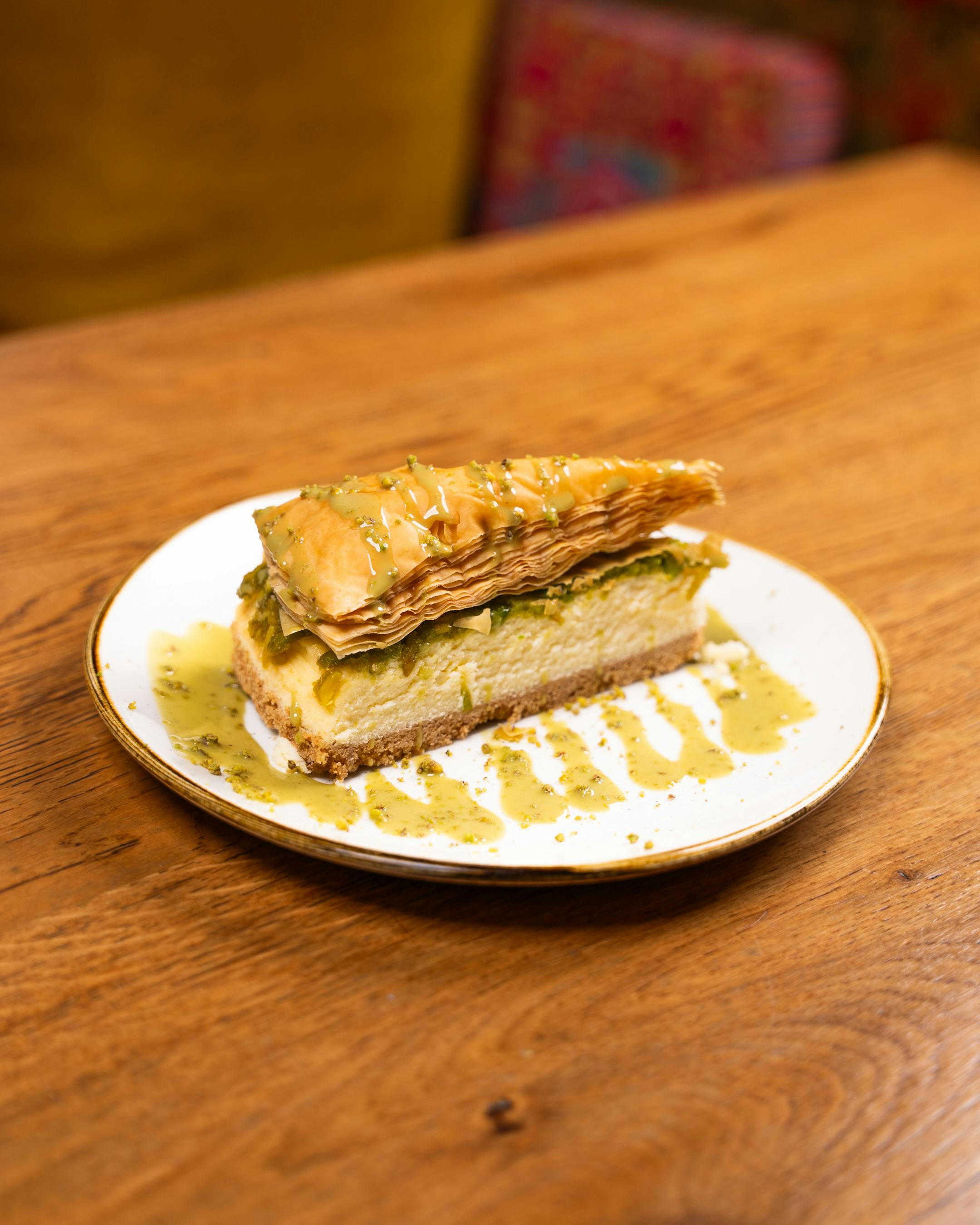 Cake on a Plate · Free Stock Photo