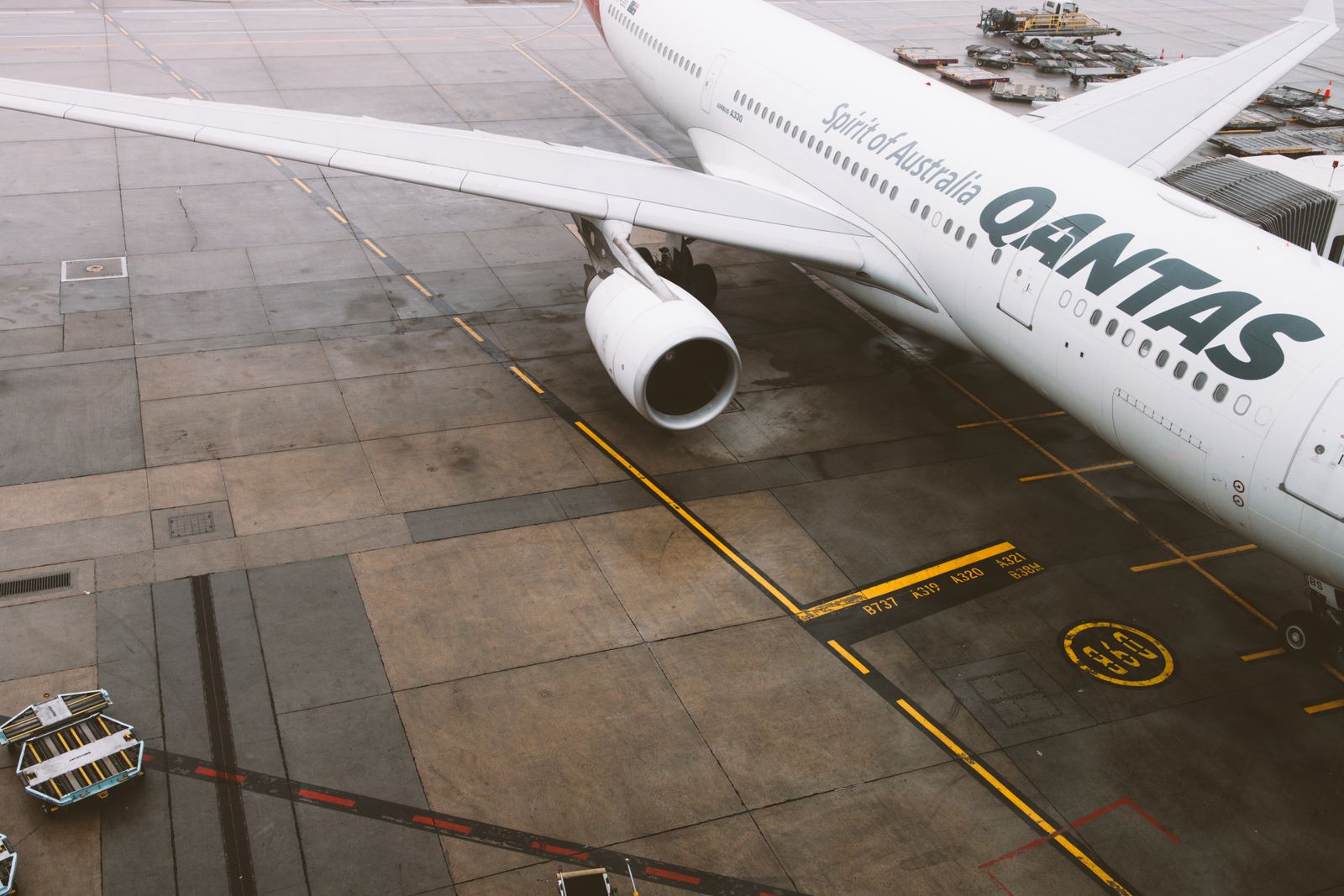 Qantas Photos, Download The BEST Free Qantas Stock Photos & HD Images