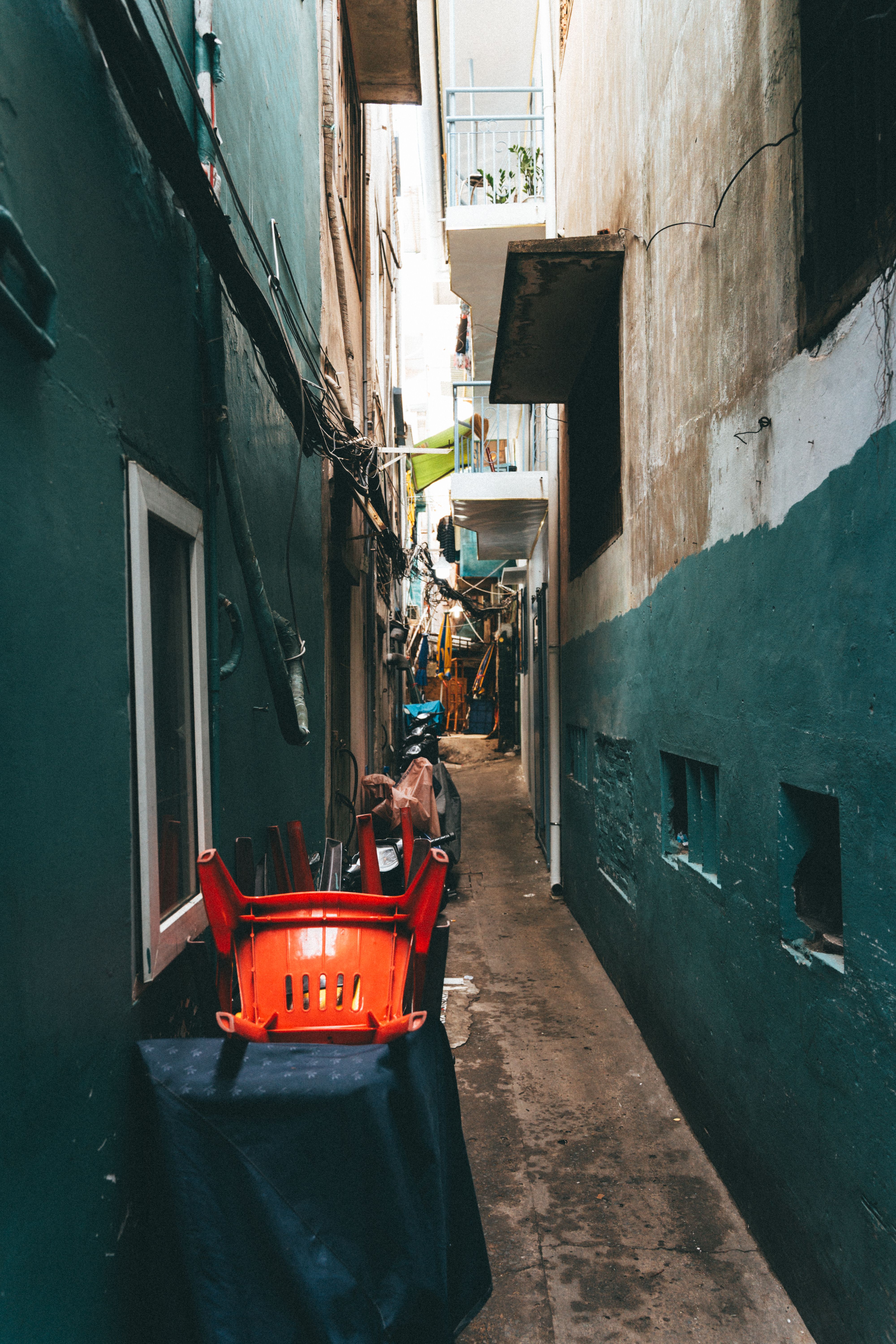 Narrow Street between Buildings · Free Stock Photo
