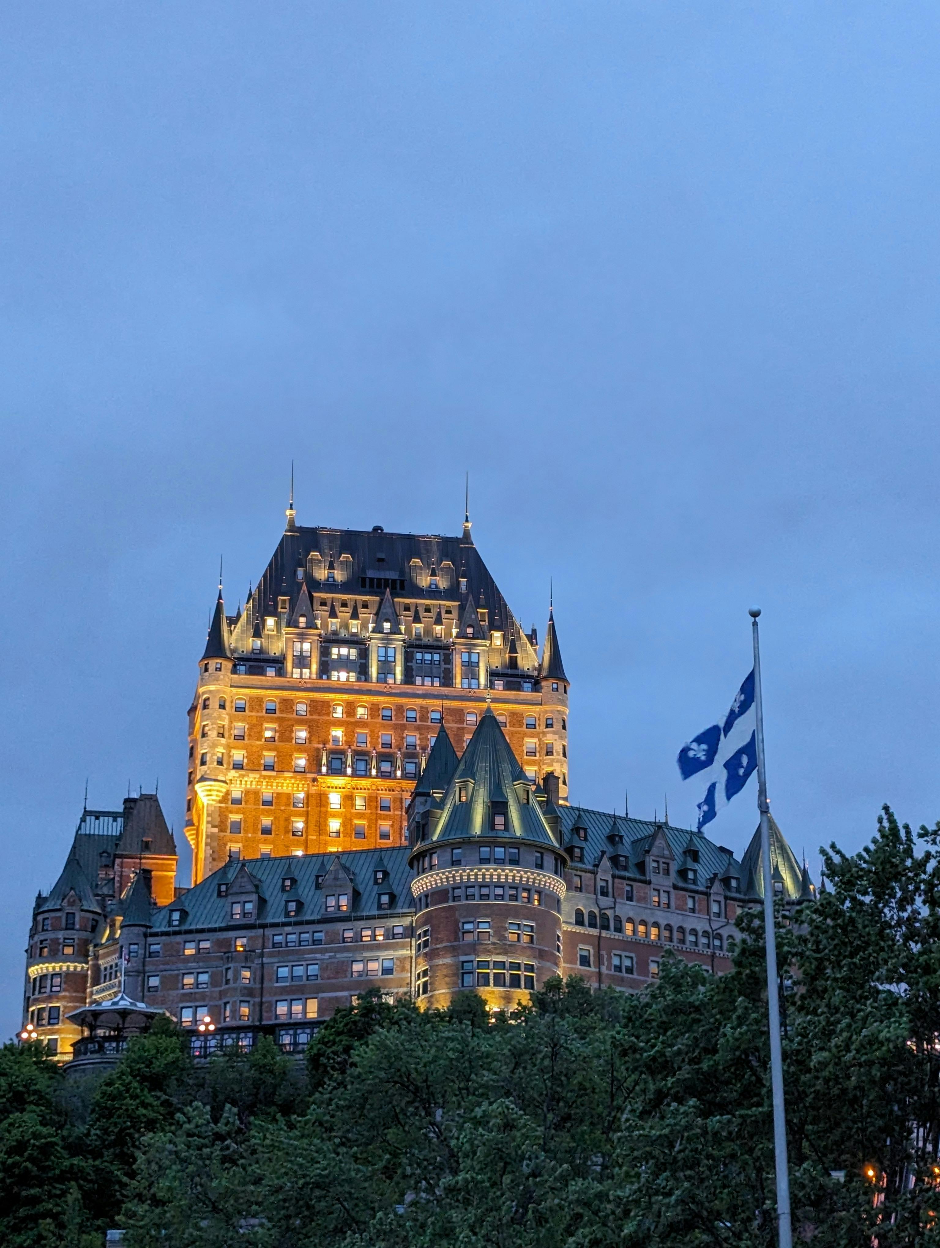 Quebec And Canada Flag Photos, Download The BEST Free Quebec And Canada ...