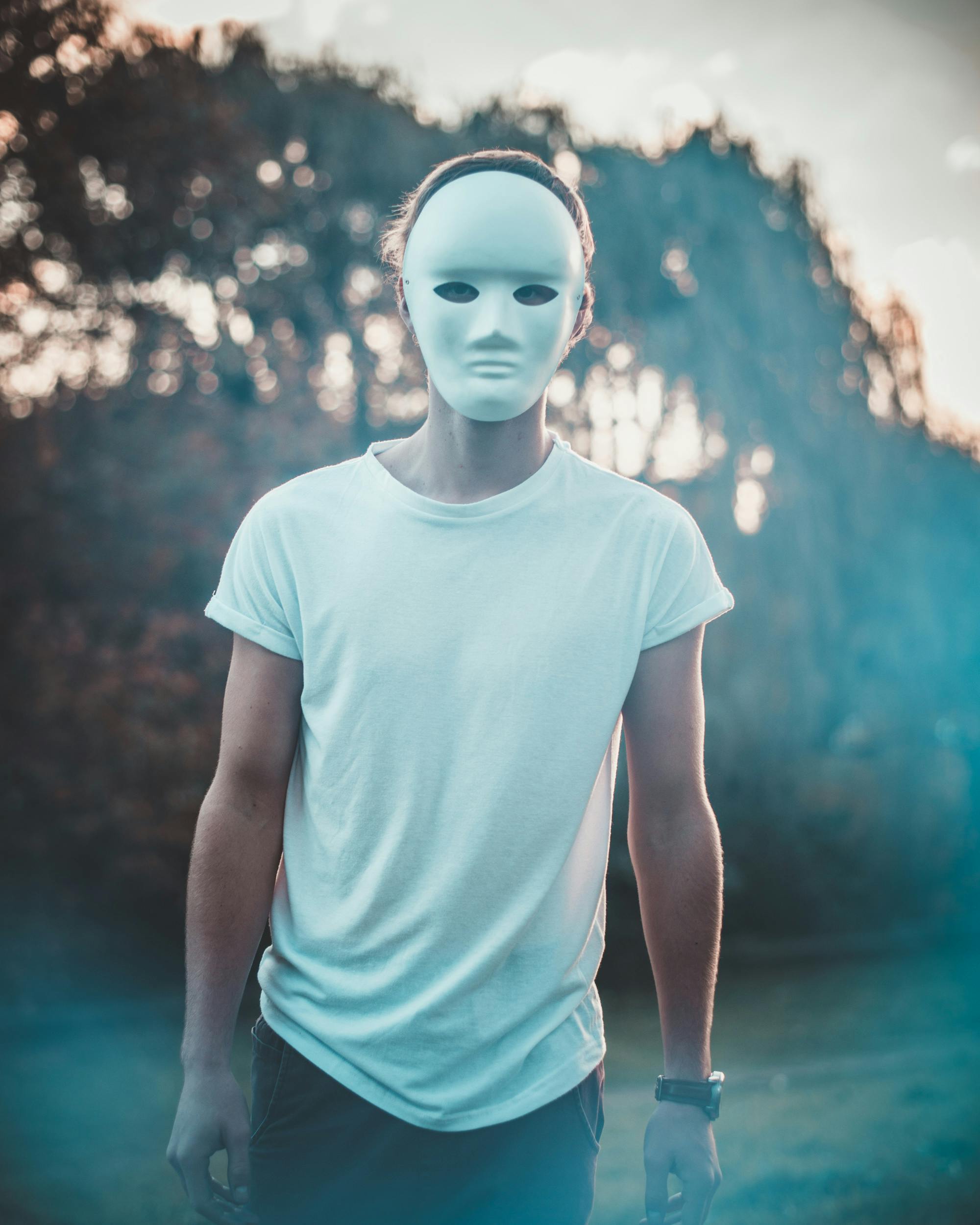 1000+ Amazing Face Mask Photos · Pexels · Free Stock Photos