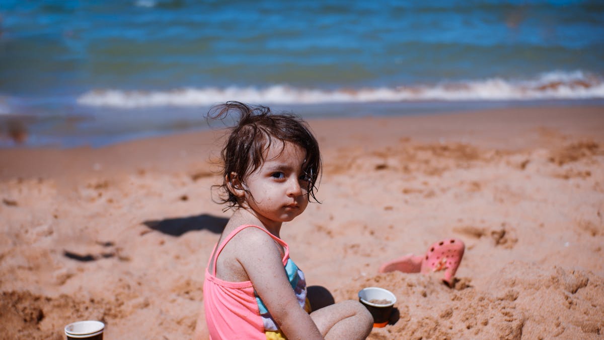 Little Girl In Swimsuit Photos, Download The BEST Free Little Girl In ...