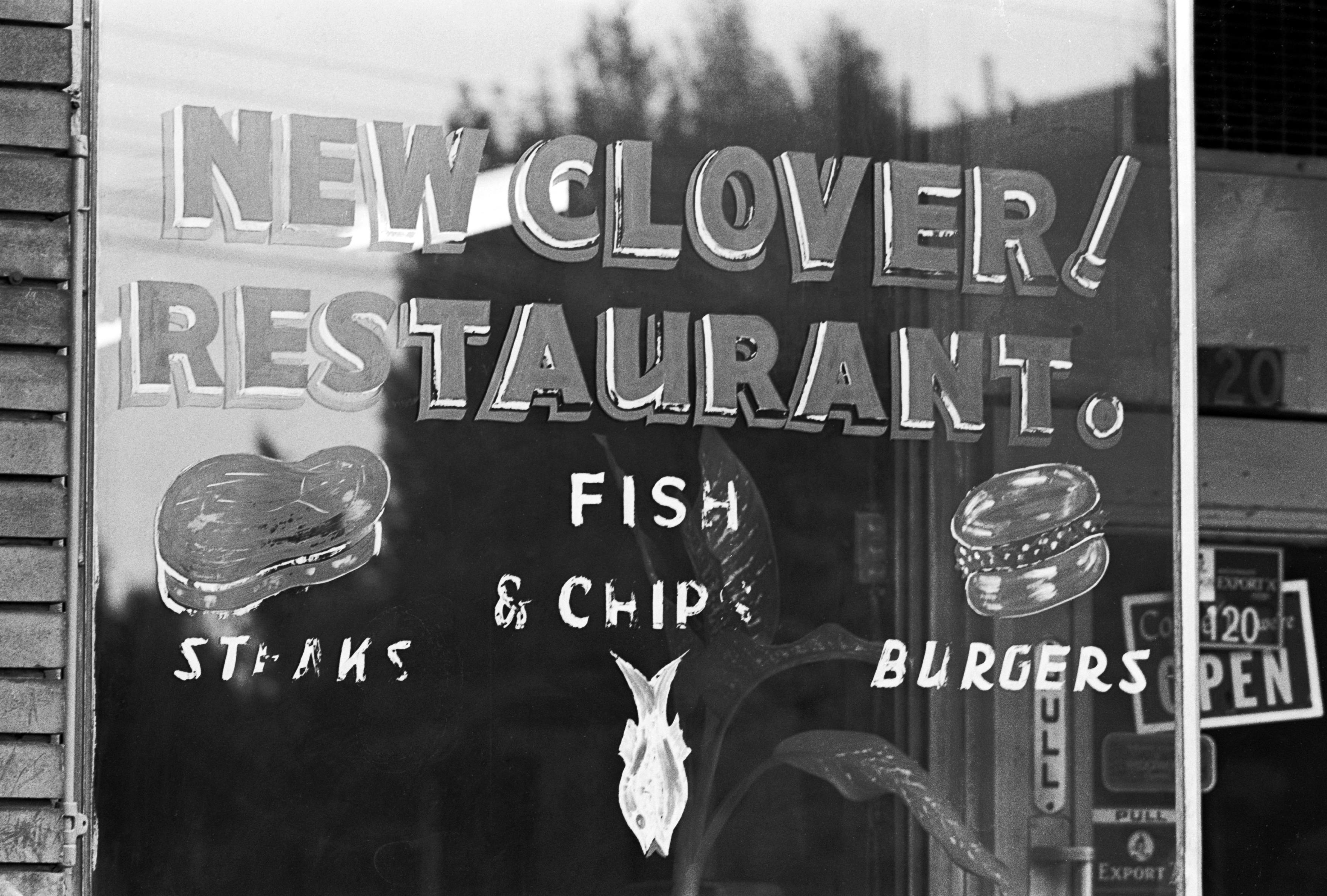 The New Clover Restaurant · Free Stock Photo