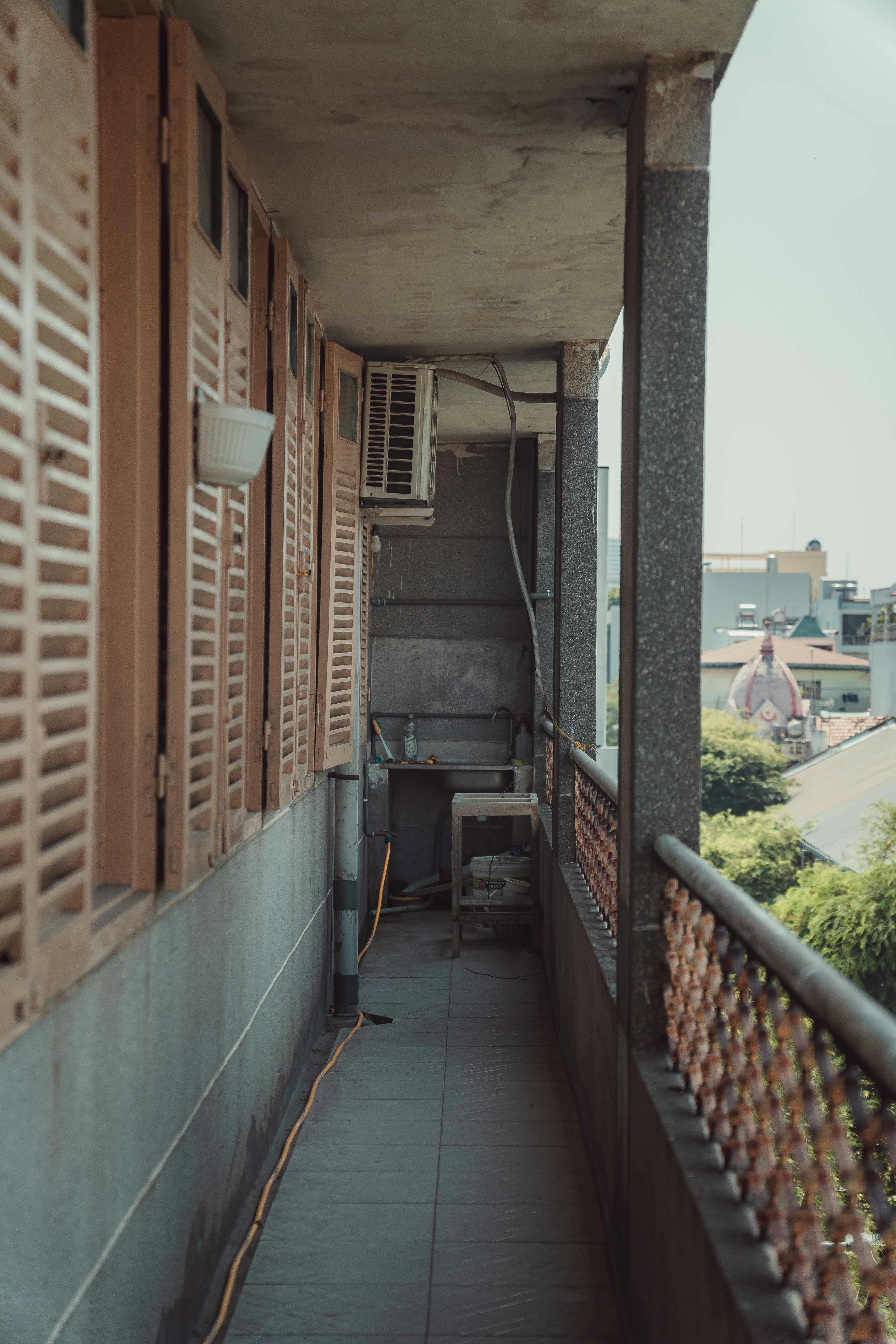 Neighbours Invading Privacy Photos, Download The BEST Free Neighbours ...