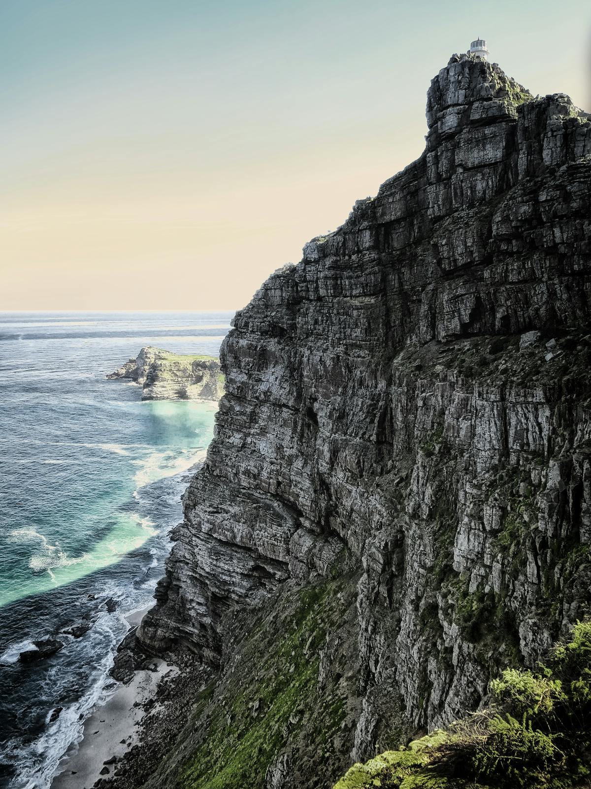 Cliff Photos, Download The BEST Free Cliff Stock Photos & HD Images