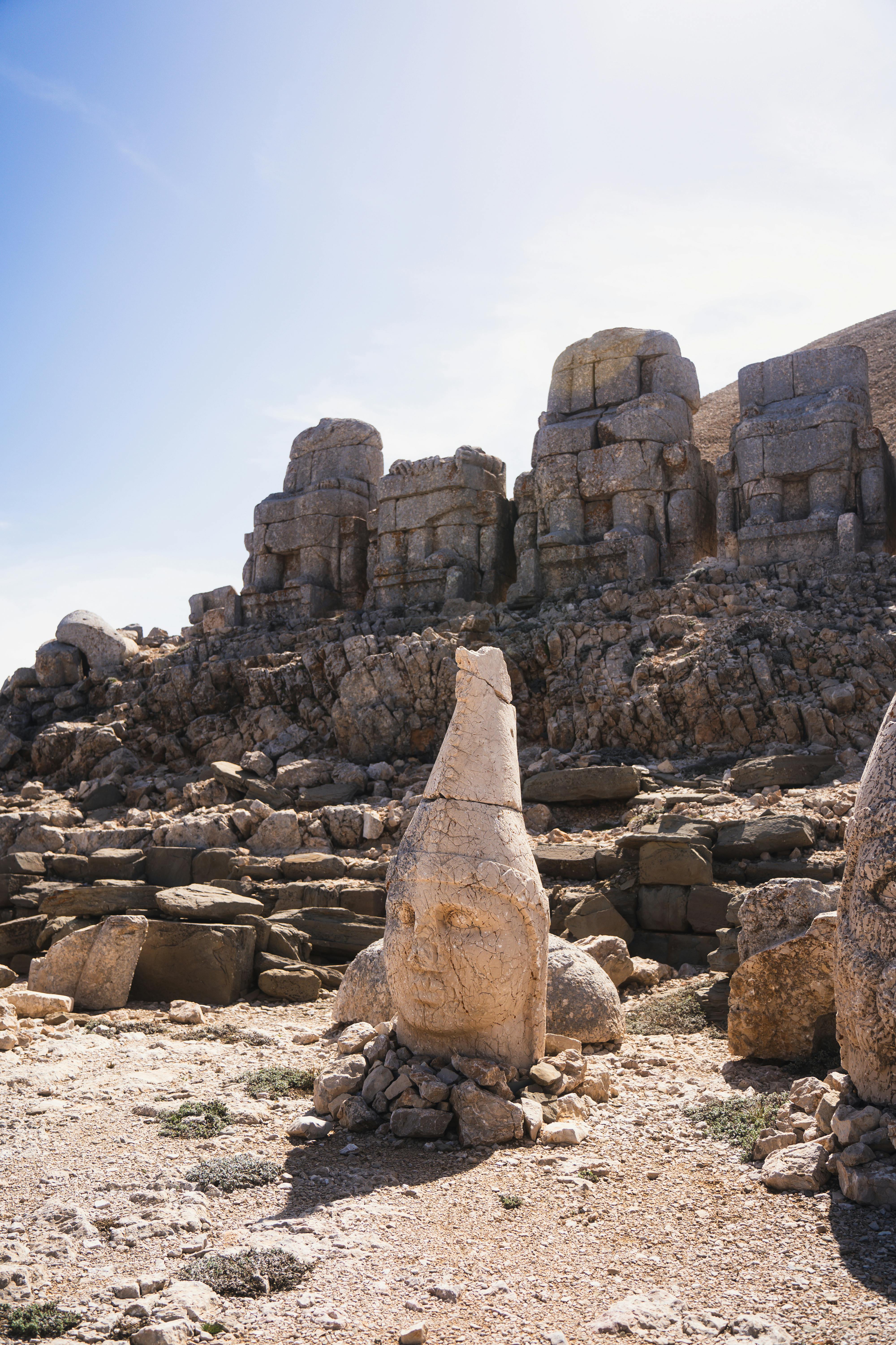 Ancient Stone Statues at Mount Nemrut, Turkey · Free Stock Photo