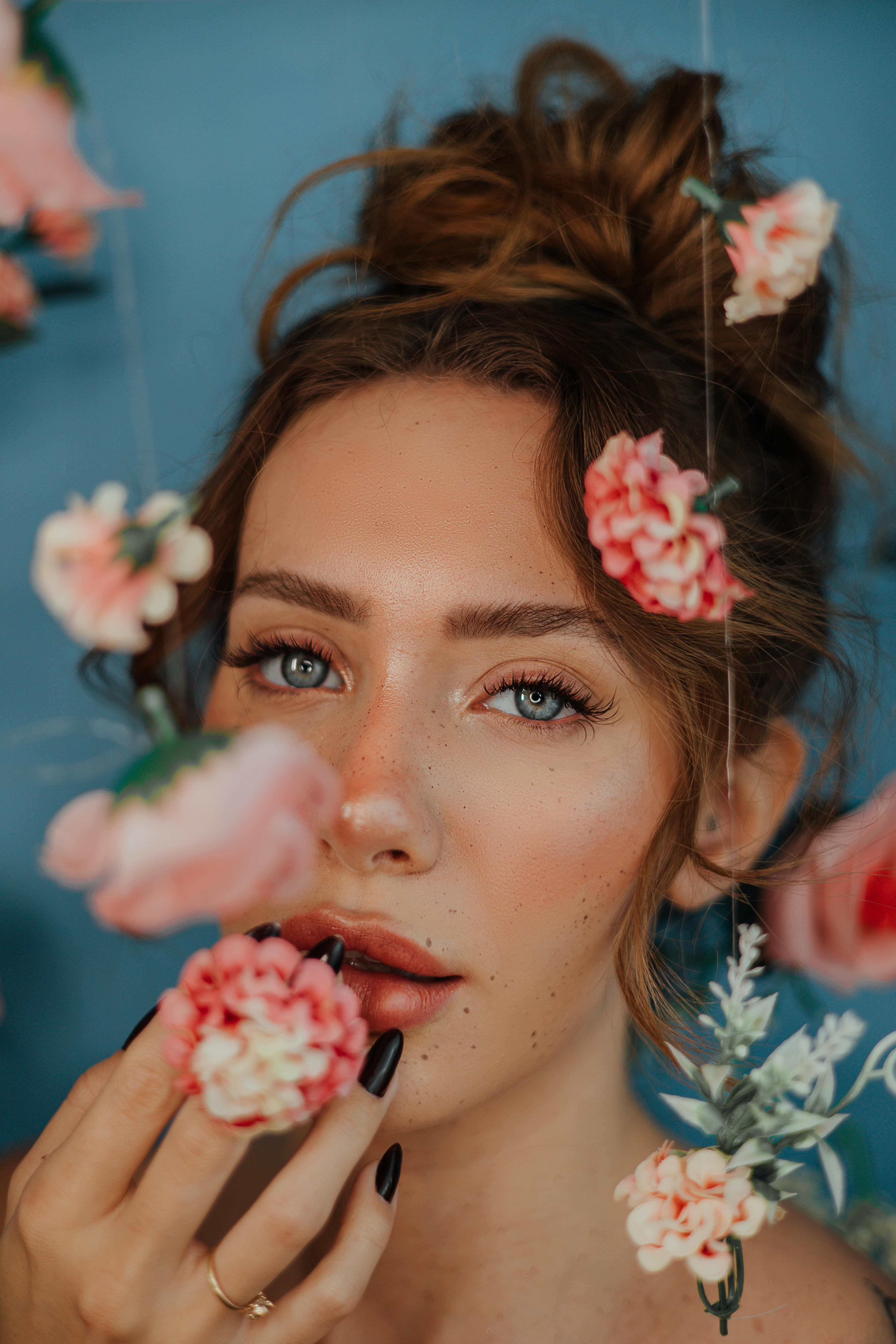 Pink Face Photos, Download The BEST Free Pink Face Stock Photos & HD Images