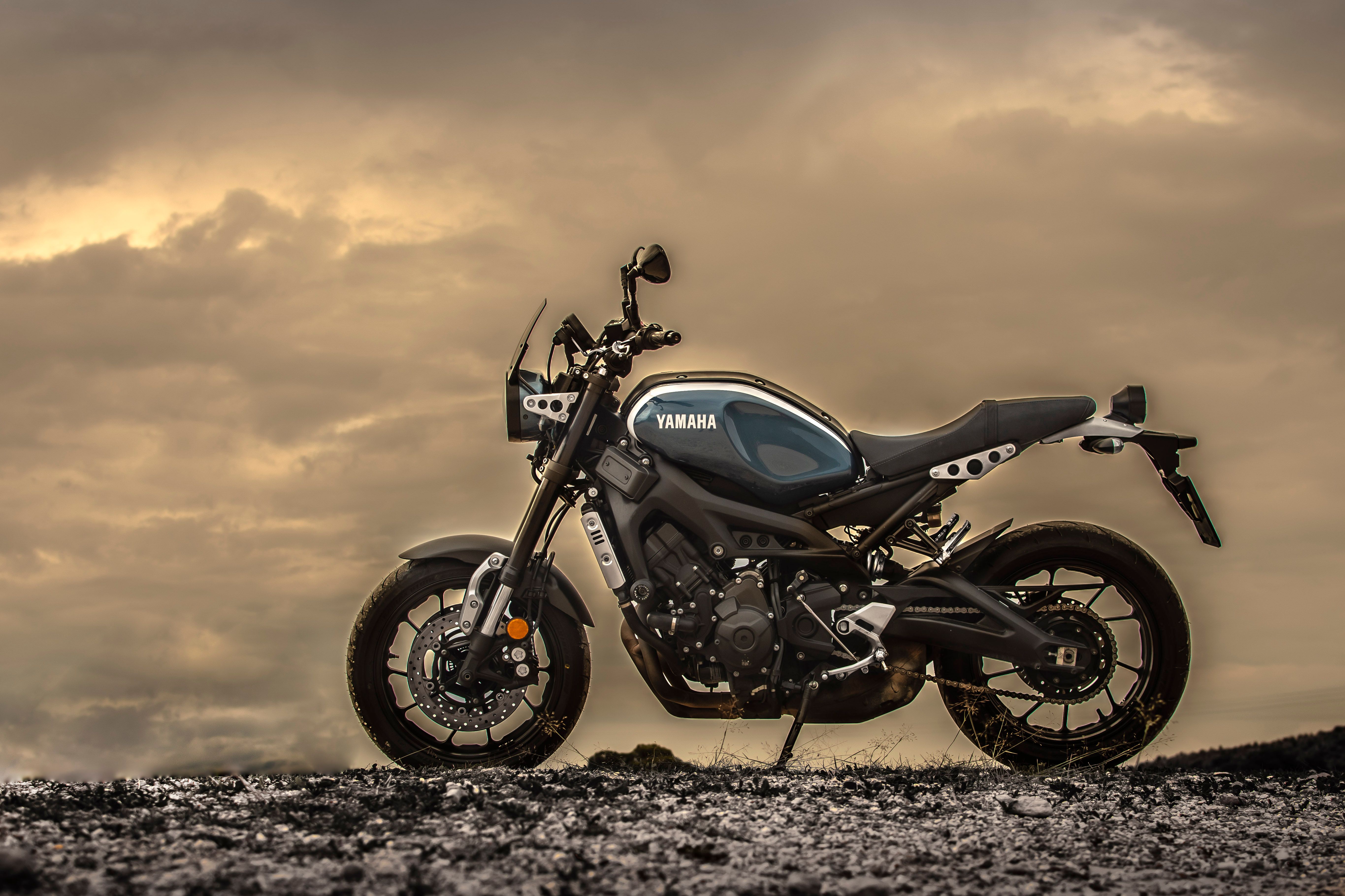 Yamaha XSR 900 10 Photos & Videos Collected by Javier Aguilera