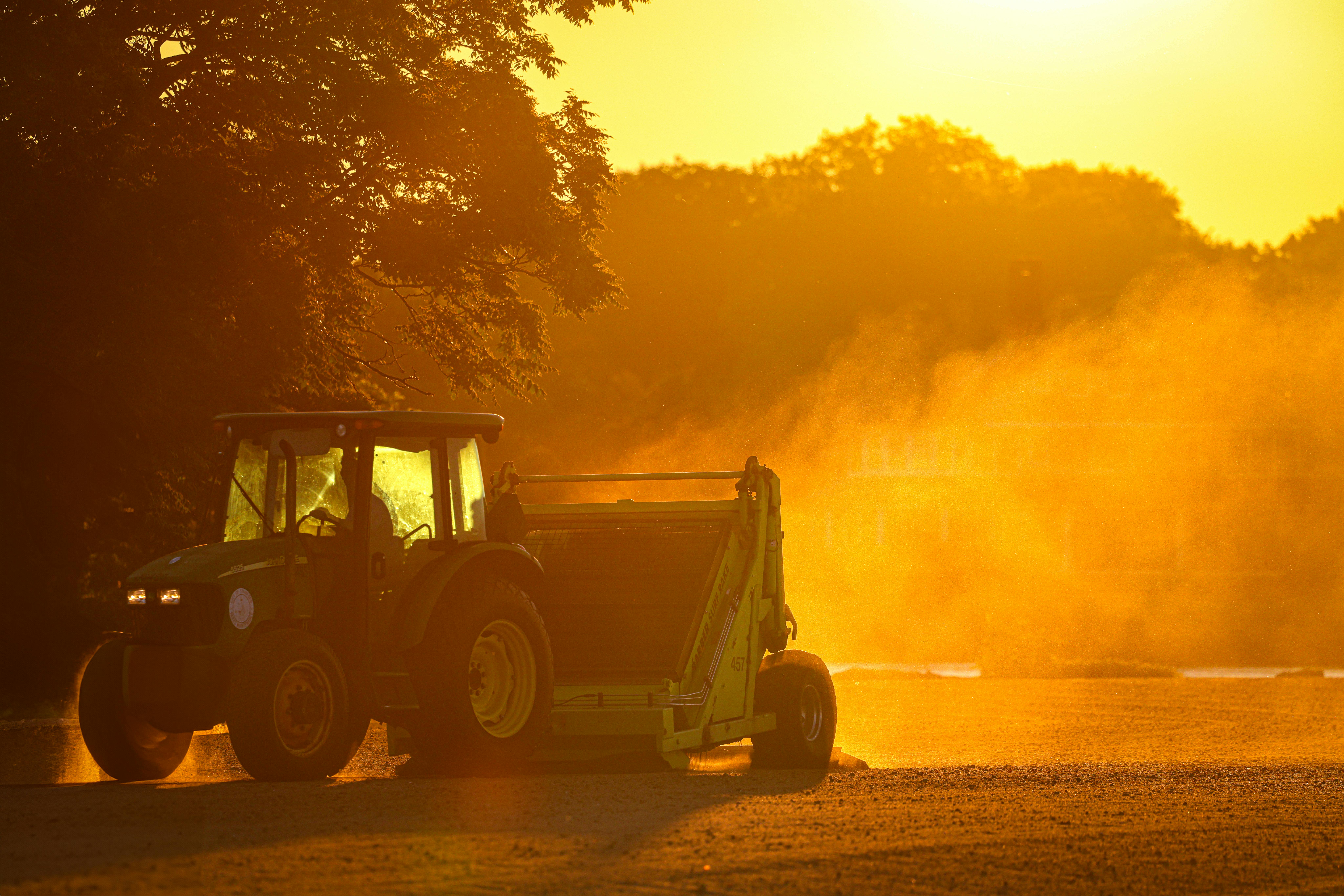 Tractor at Golden Hour · Free Stock Photo