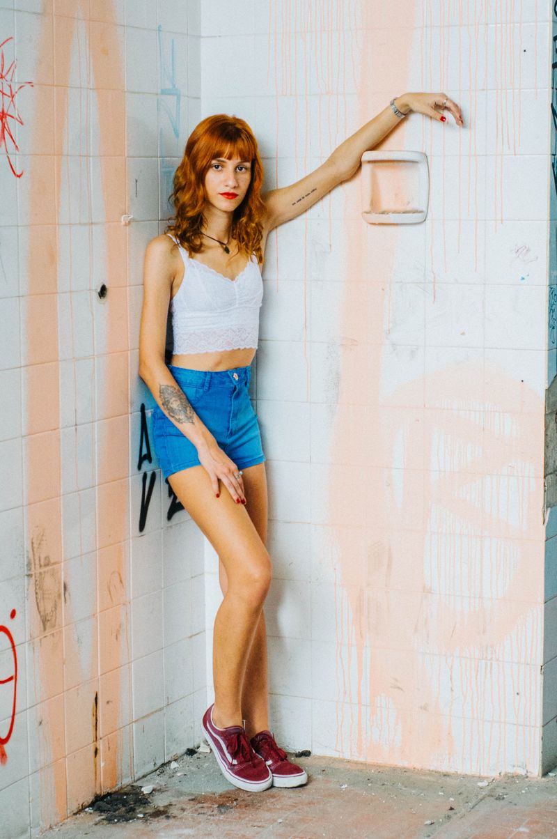 Short Shorts Photos, Download The BEST Free Short Shorts Stock Photos ...