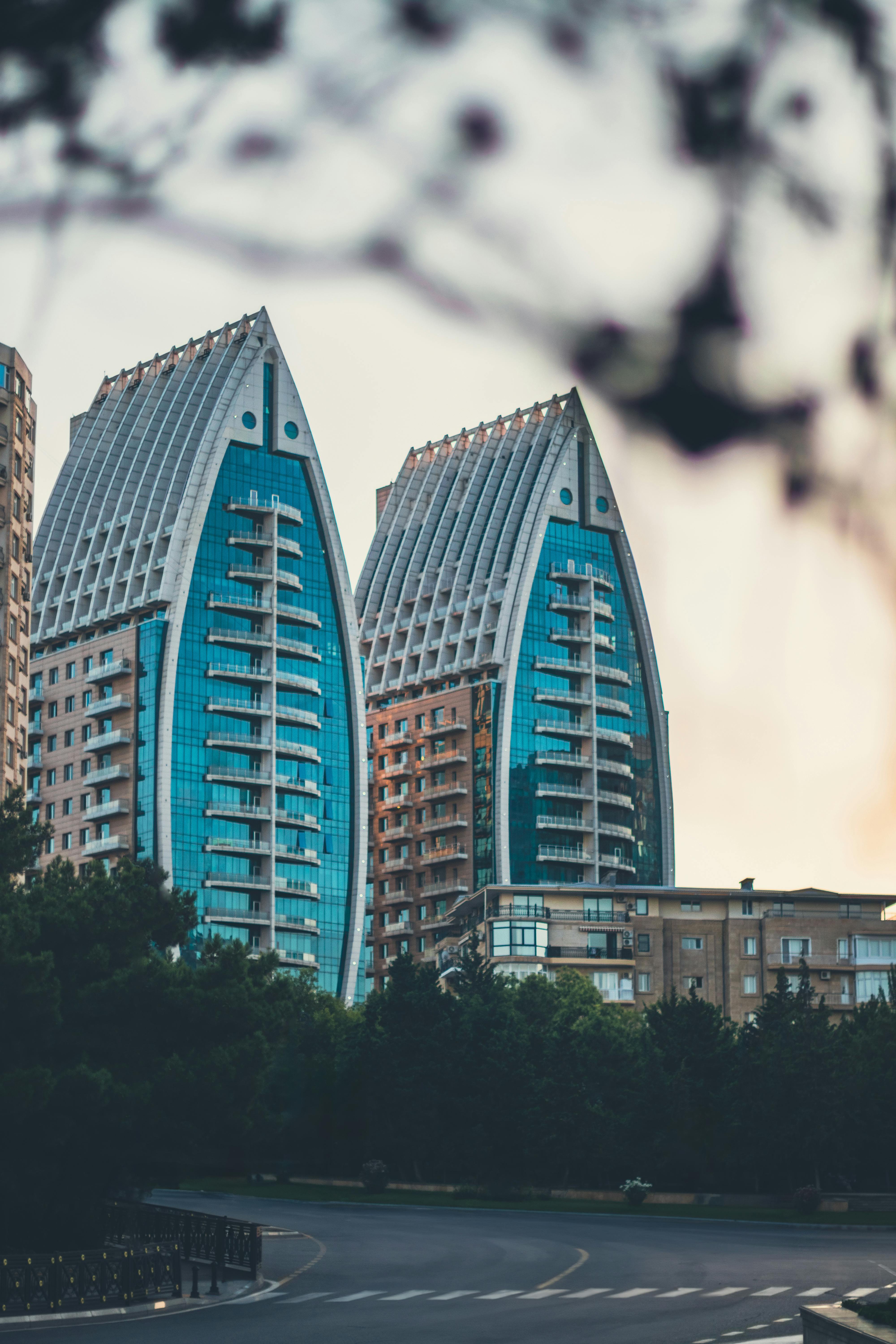 Altes Plaza in Azerbaijan · Free Stock Photo