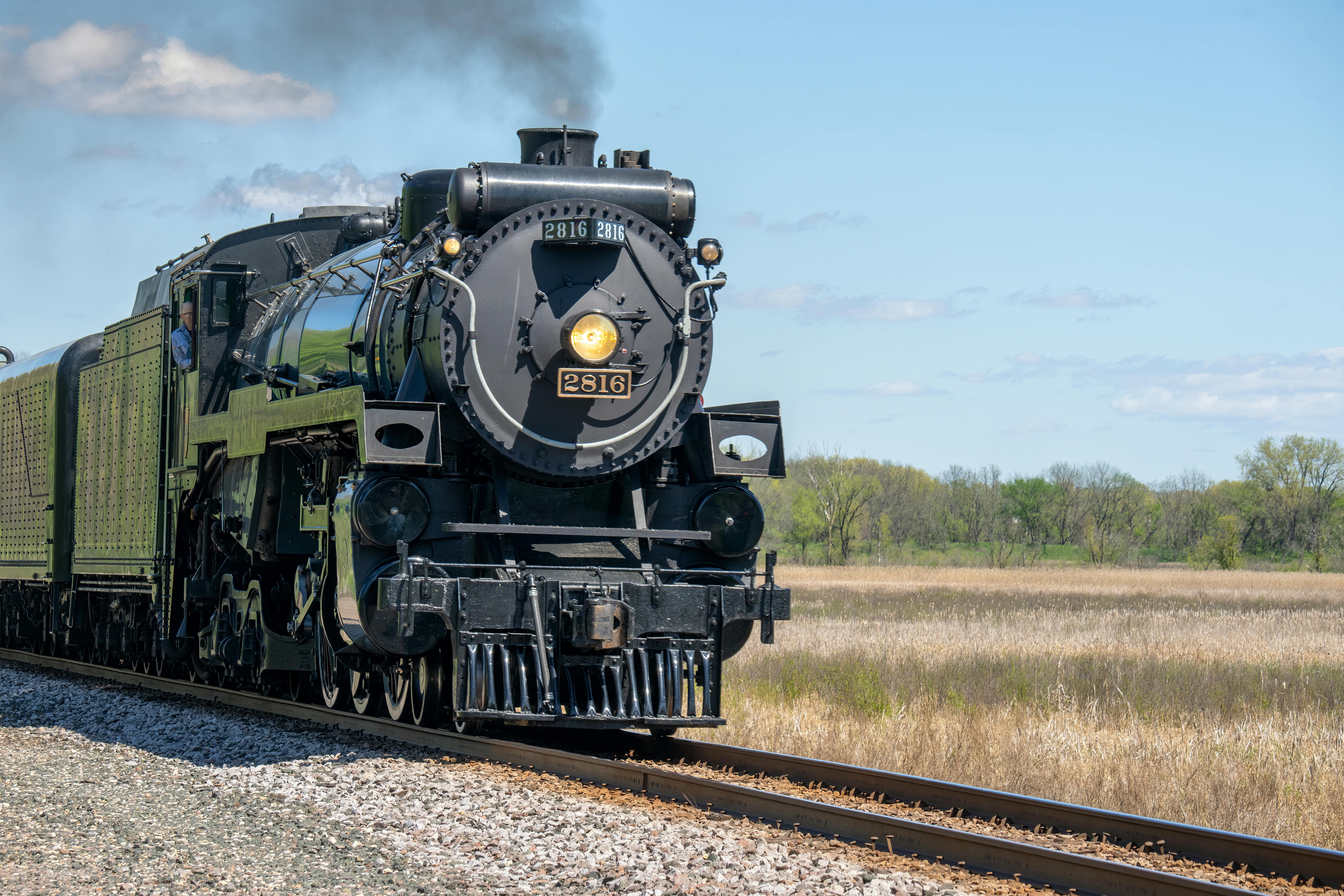 Vintage Train in Countryside · Free Stock Photo