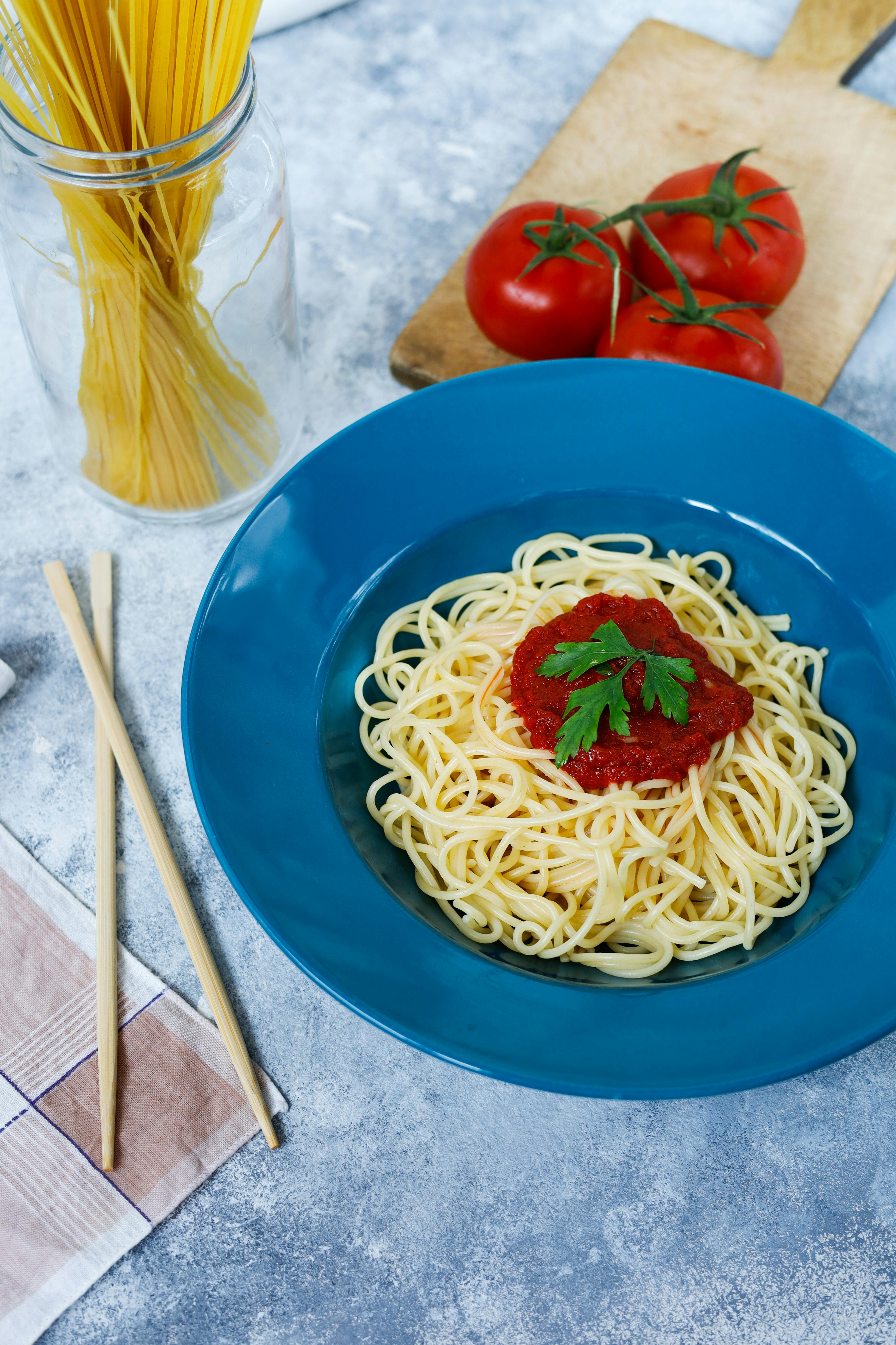 Plate Overflowing Photos, Download The BEST Free Plate Overflowing ...