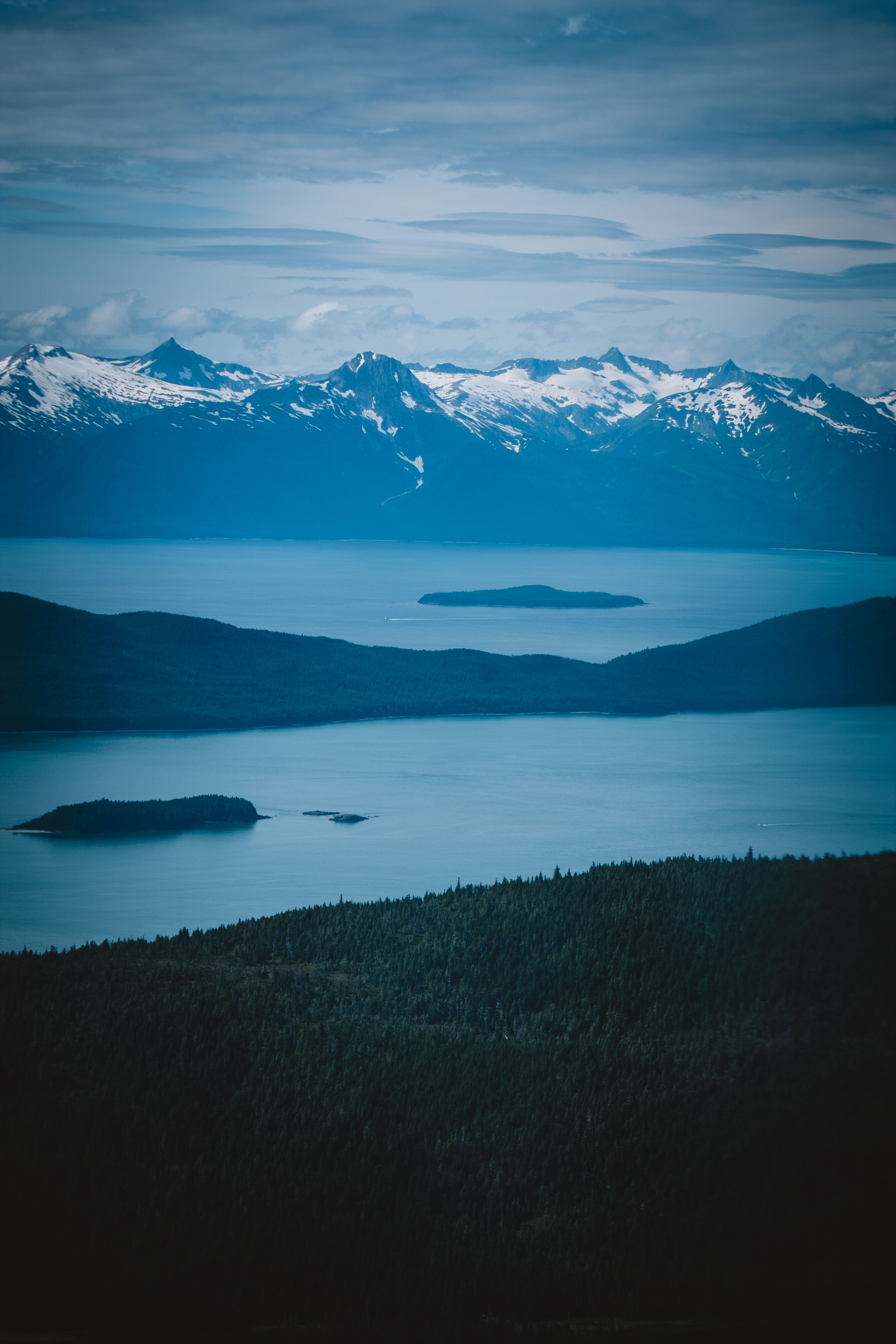 Alaskan Tranquil Waters and Majestic Peaks · Free Stock Photo
